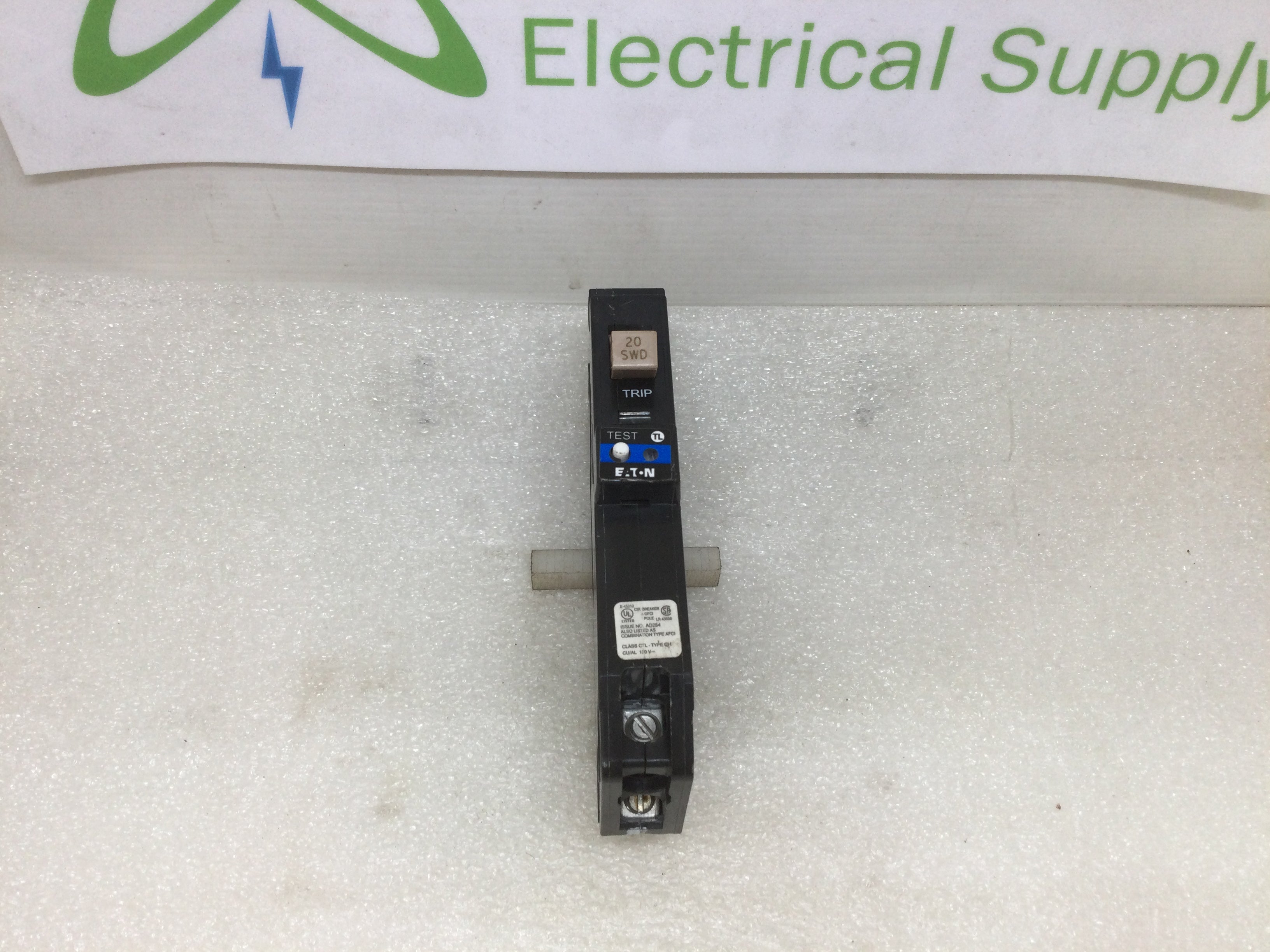 Eaton CHFP120DF 20 Amp 1 Pole Dual GFCI/AFCI Plug On Neutral Circuit B