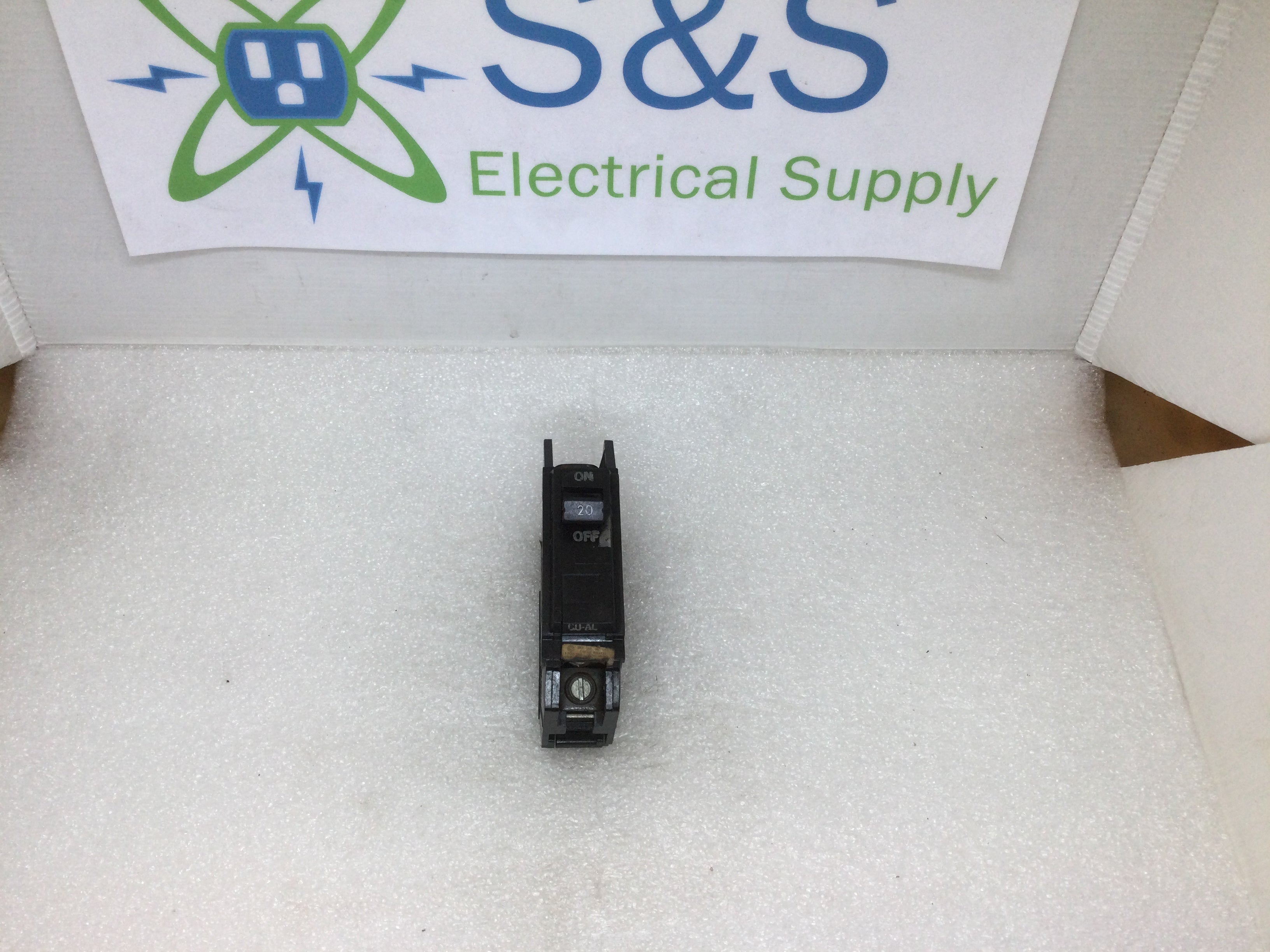 General Electric TQC1120 20 Amp 1 Pole 120/240V Type TQC Circuit Break