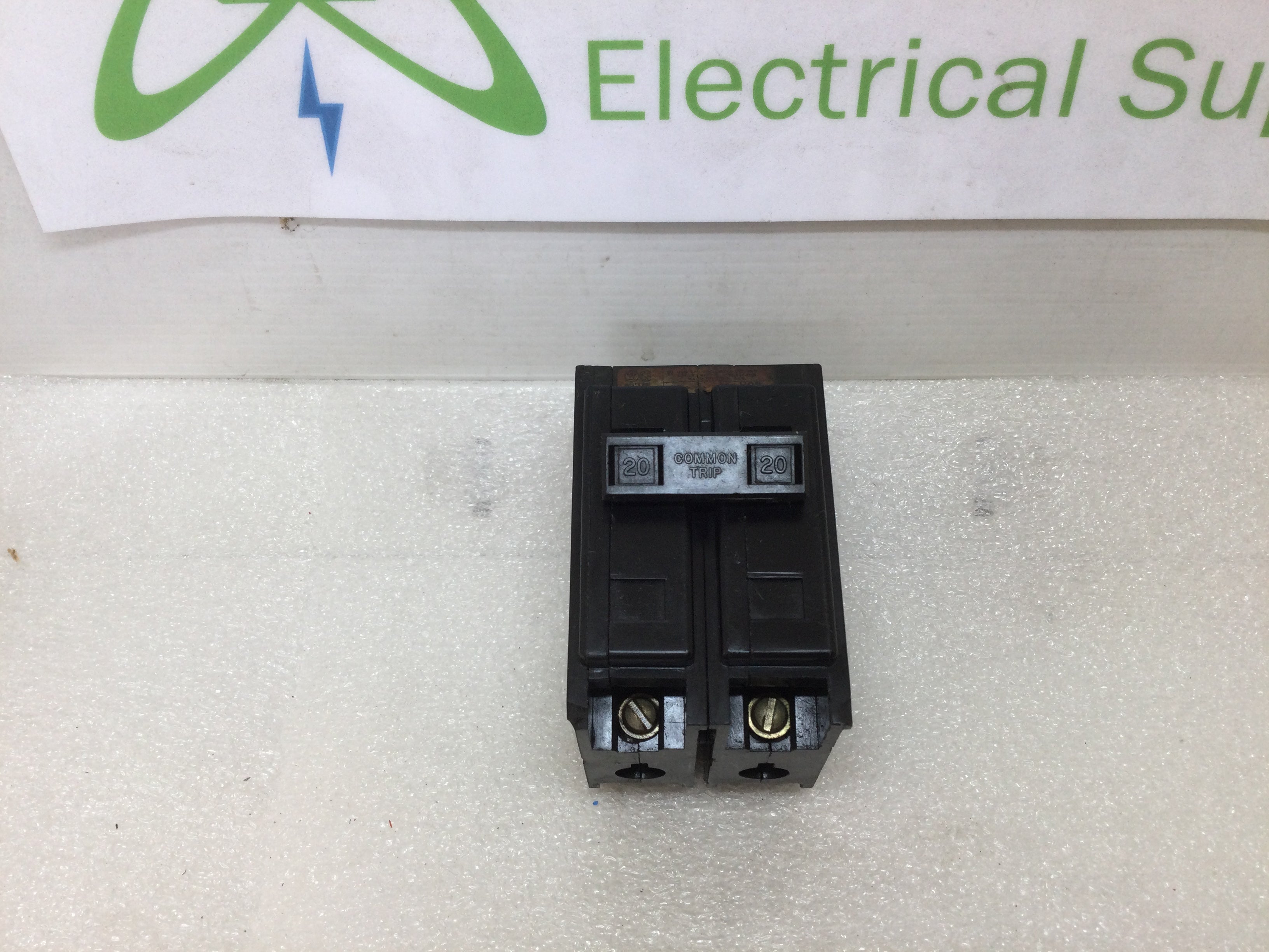 General Switch GA220 20 Amp 2 Pole 120/240V Circuit Breaker