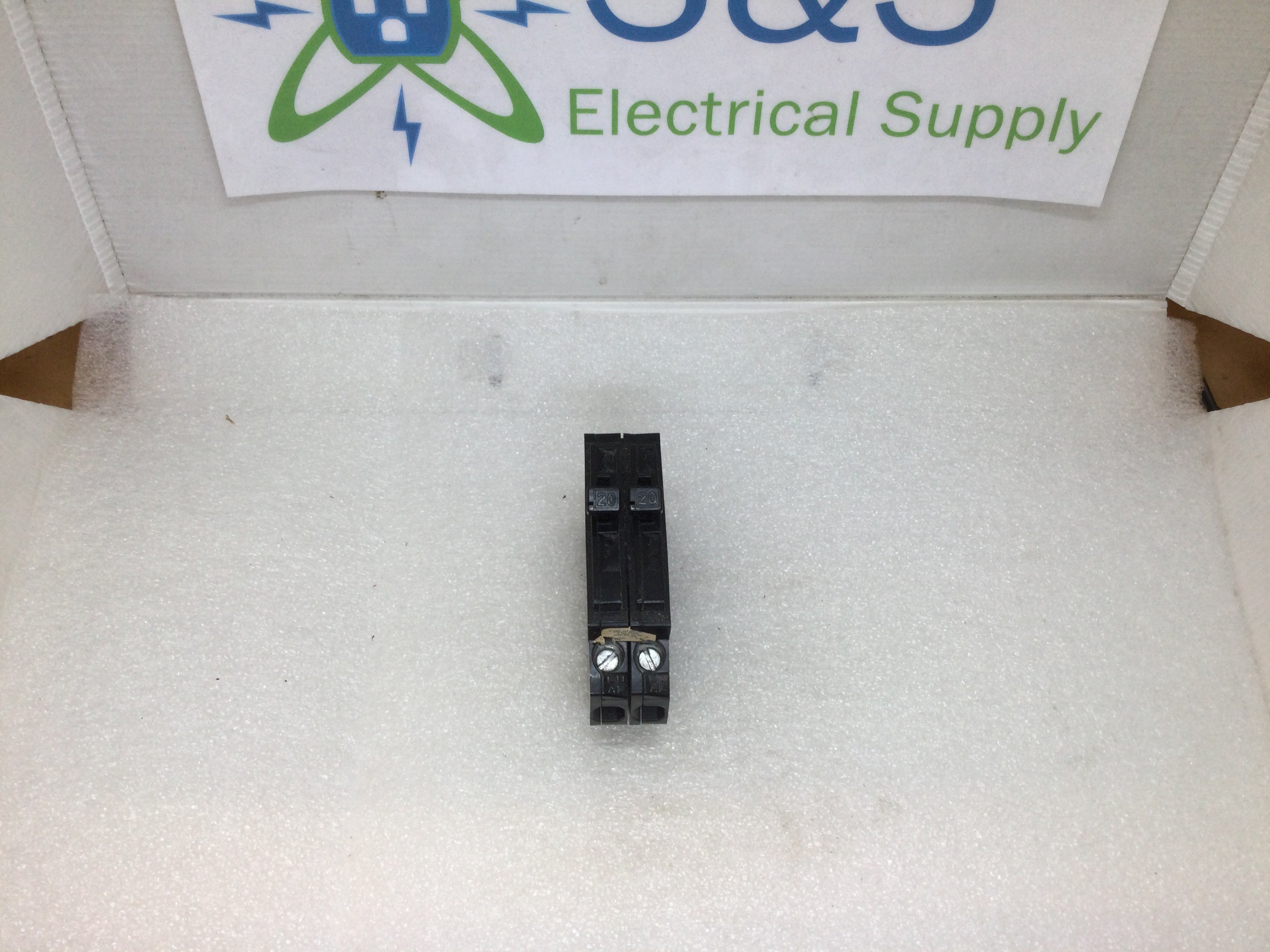 General Switch GB2020 1 Pole 20a/20a 120/240VAC Type GB Tandem Circuit