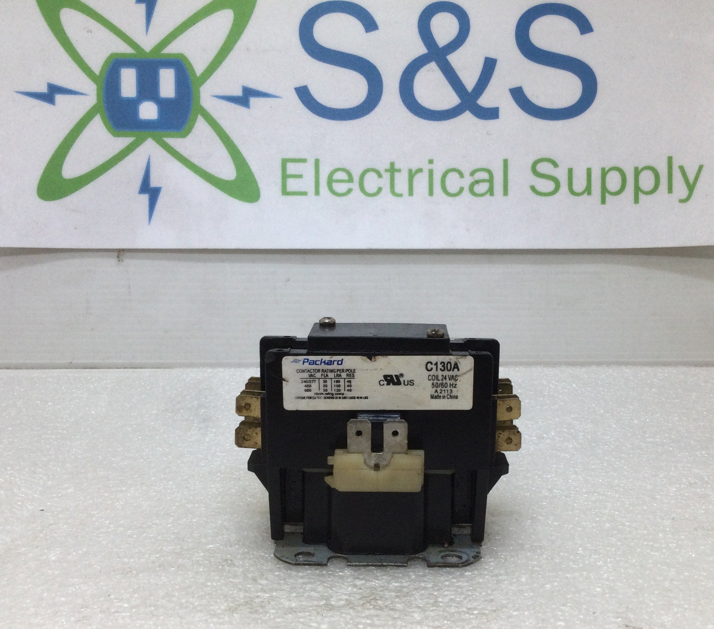 Packard C130A 30A 24v Coil 50/60Hz 600VAC Max Single Pole+ Shunt Conta