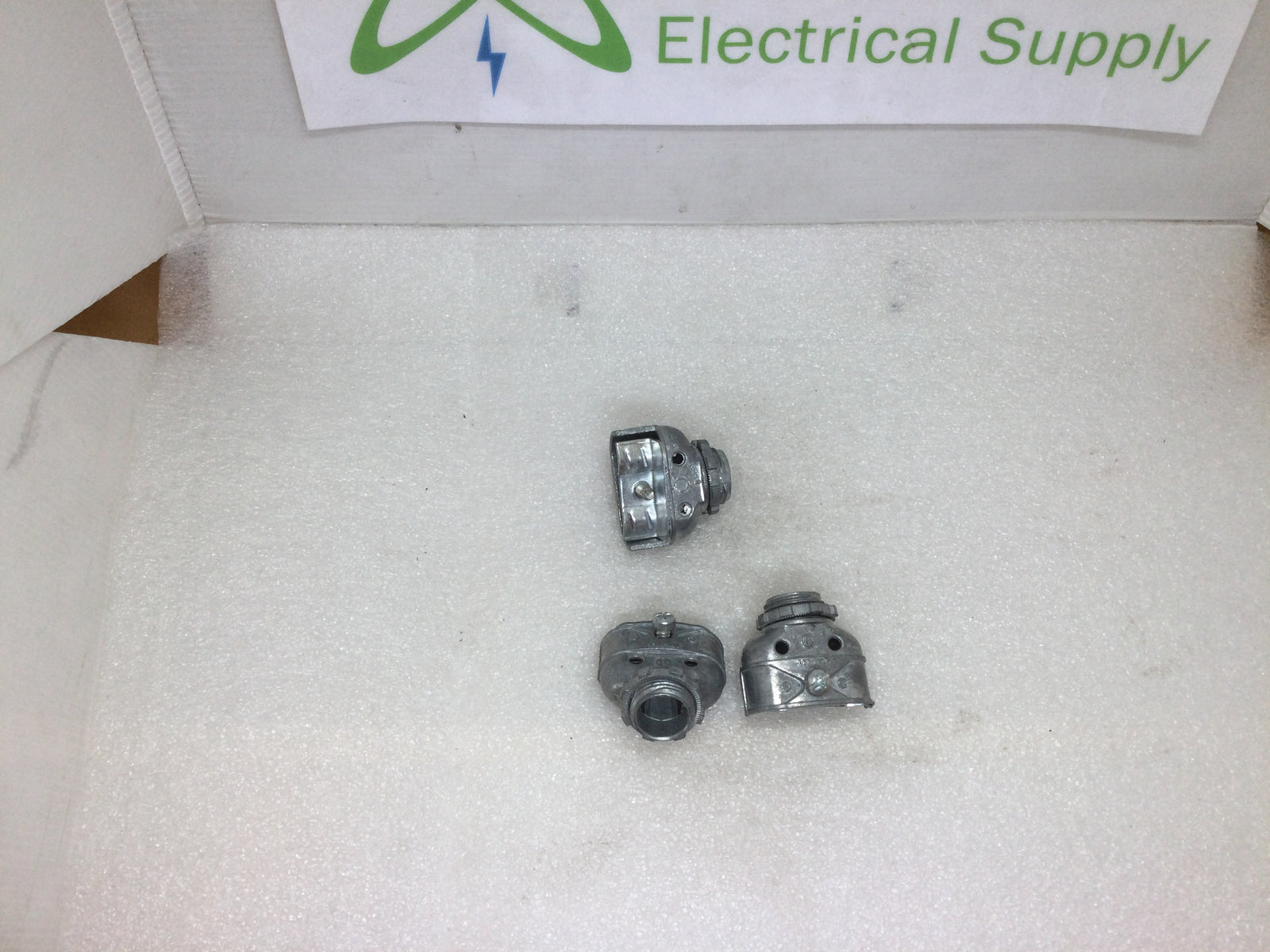 Bridgeport 1/2" Double Barrel Saddle Grip MC Connectors