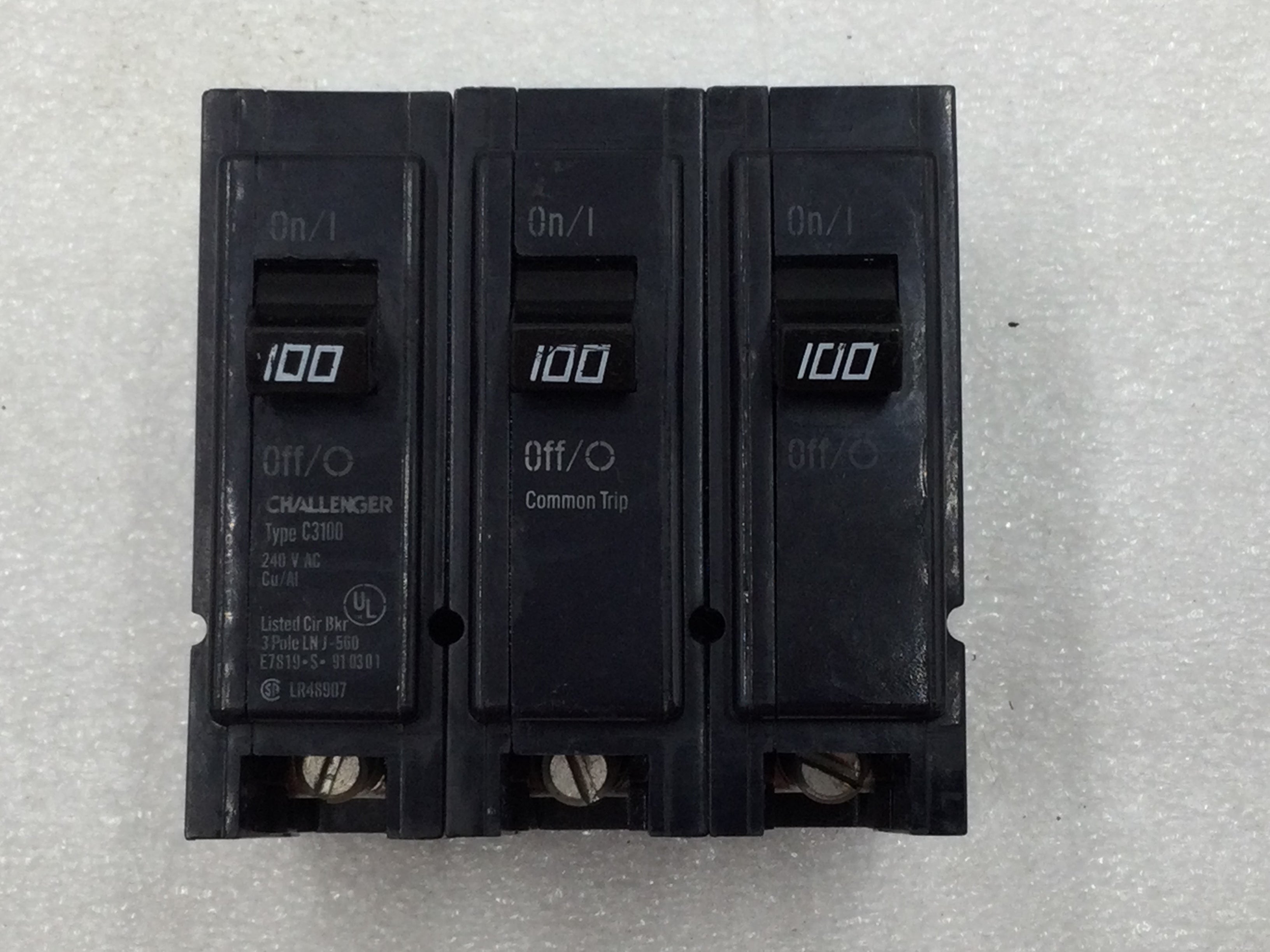 Challenger C3100 3 Pole 100 Amp 240VAC Type "C" Circuit Breaker