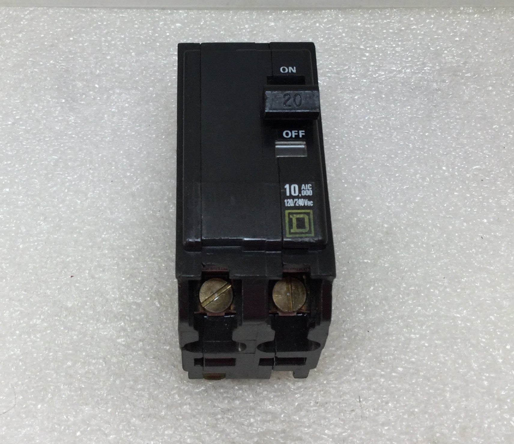 Square D QOB220 20 Amp 2 Pole 120/240V Breaker - Yellow Face