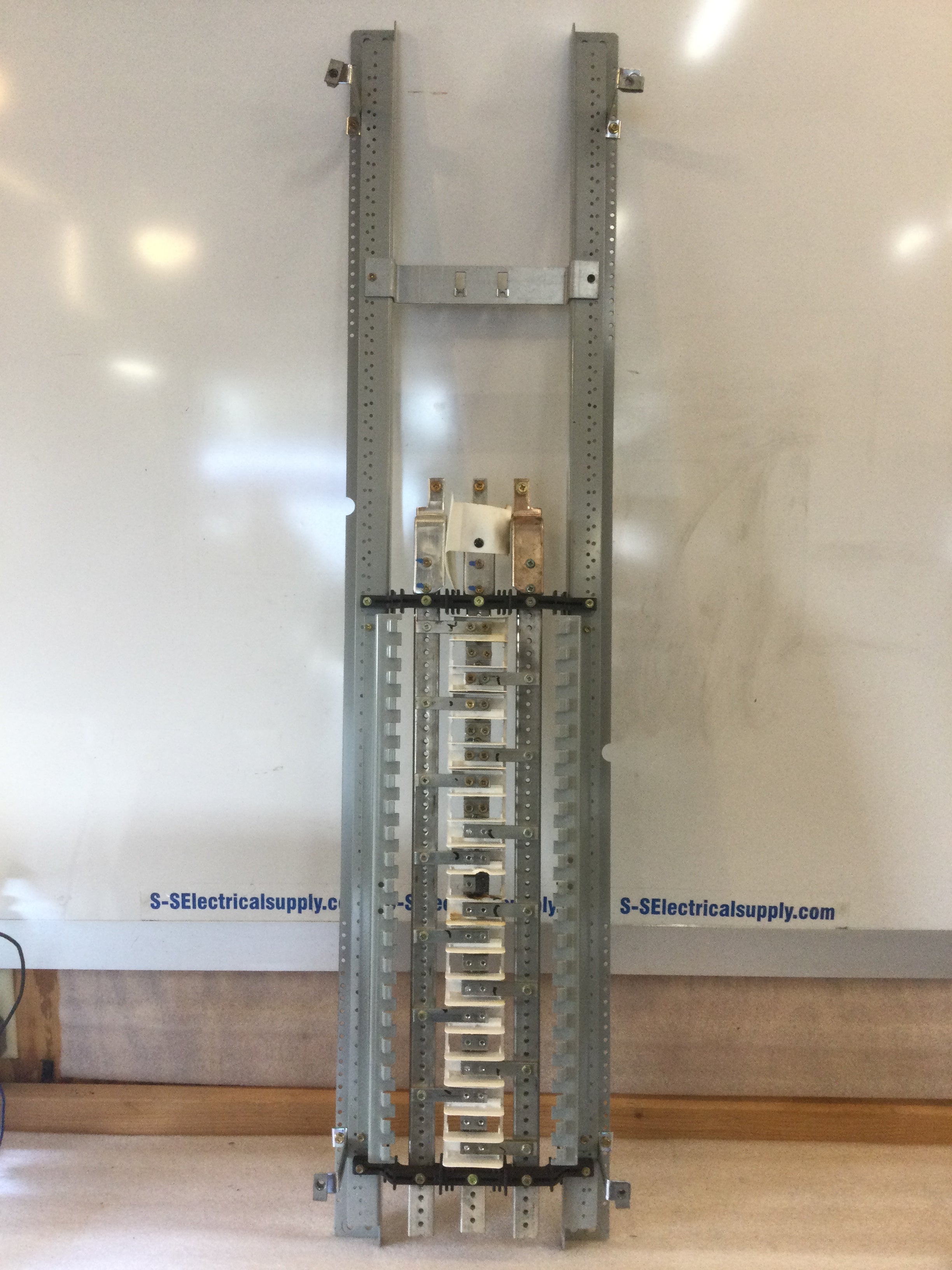 Cutler Hammer PRL1A 42 Circuit Pow-R-Line C Panel Board Interior Only