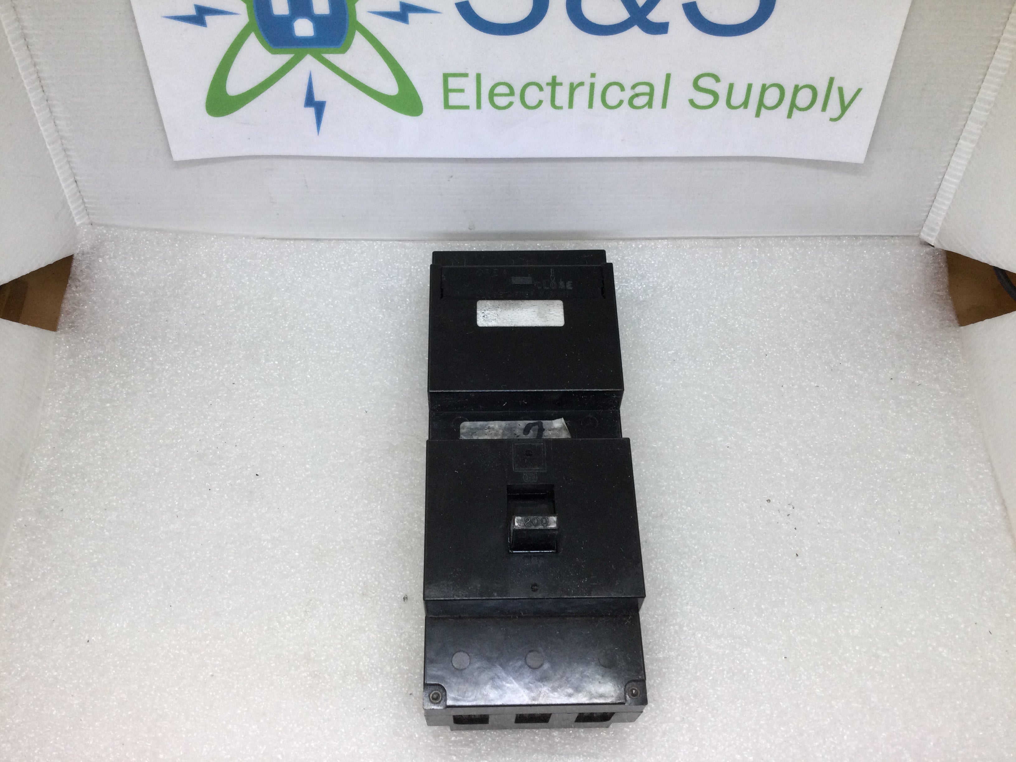 Square D QE2150VH 2 Pole 150A 120/240VAC 22Kaic @ 240VAC Type QE6 Ther
