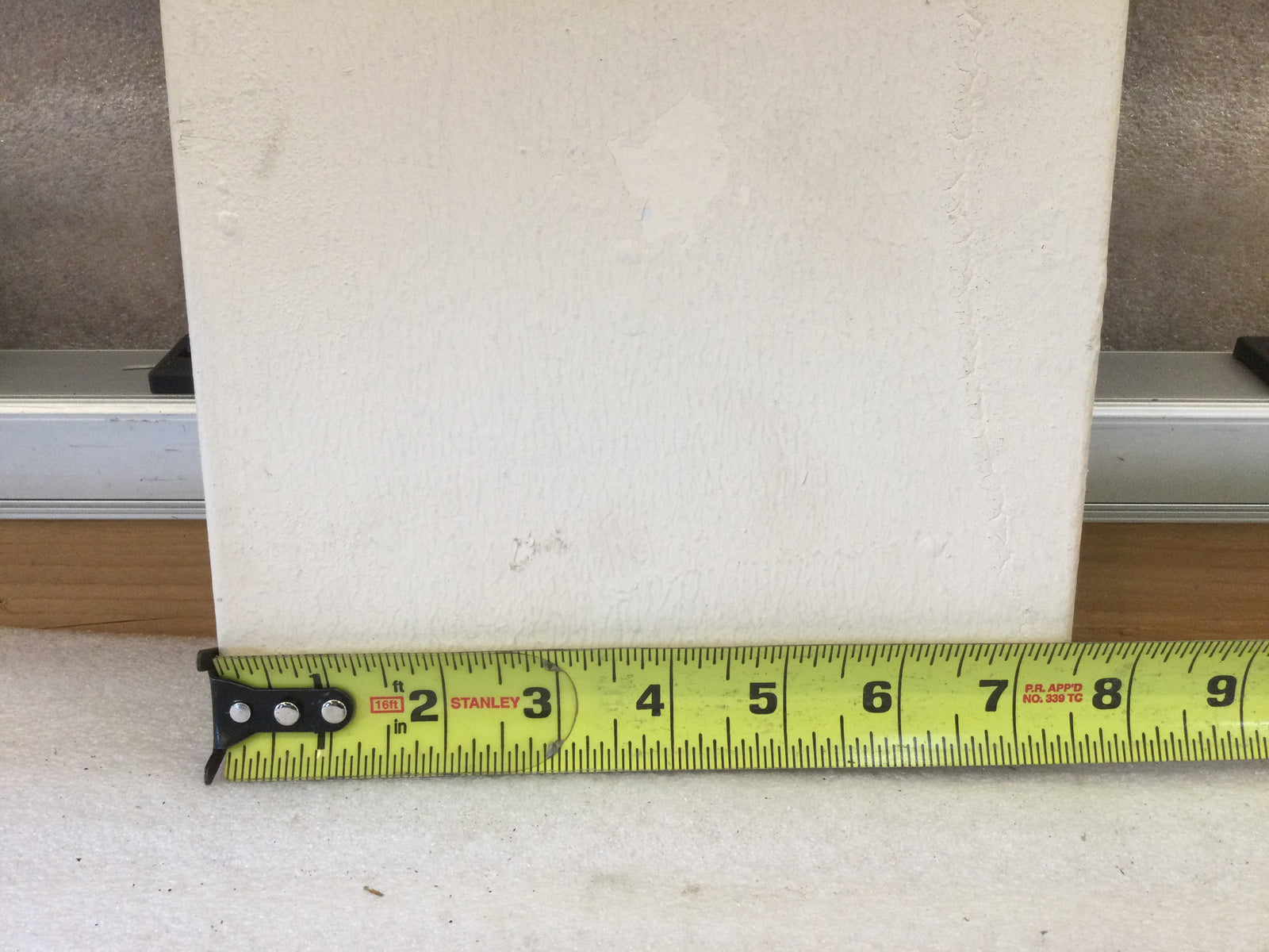 FPE Federal Pacific 104-12 NI 100 Amp 120/240v 1 Phase 3 Wire Enclosed