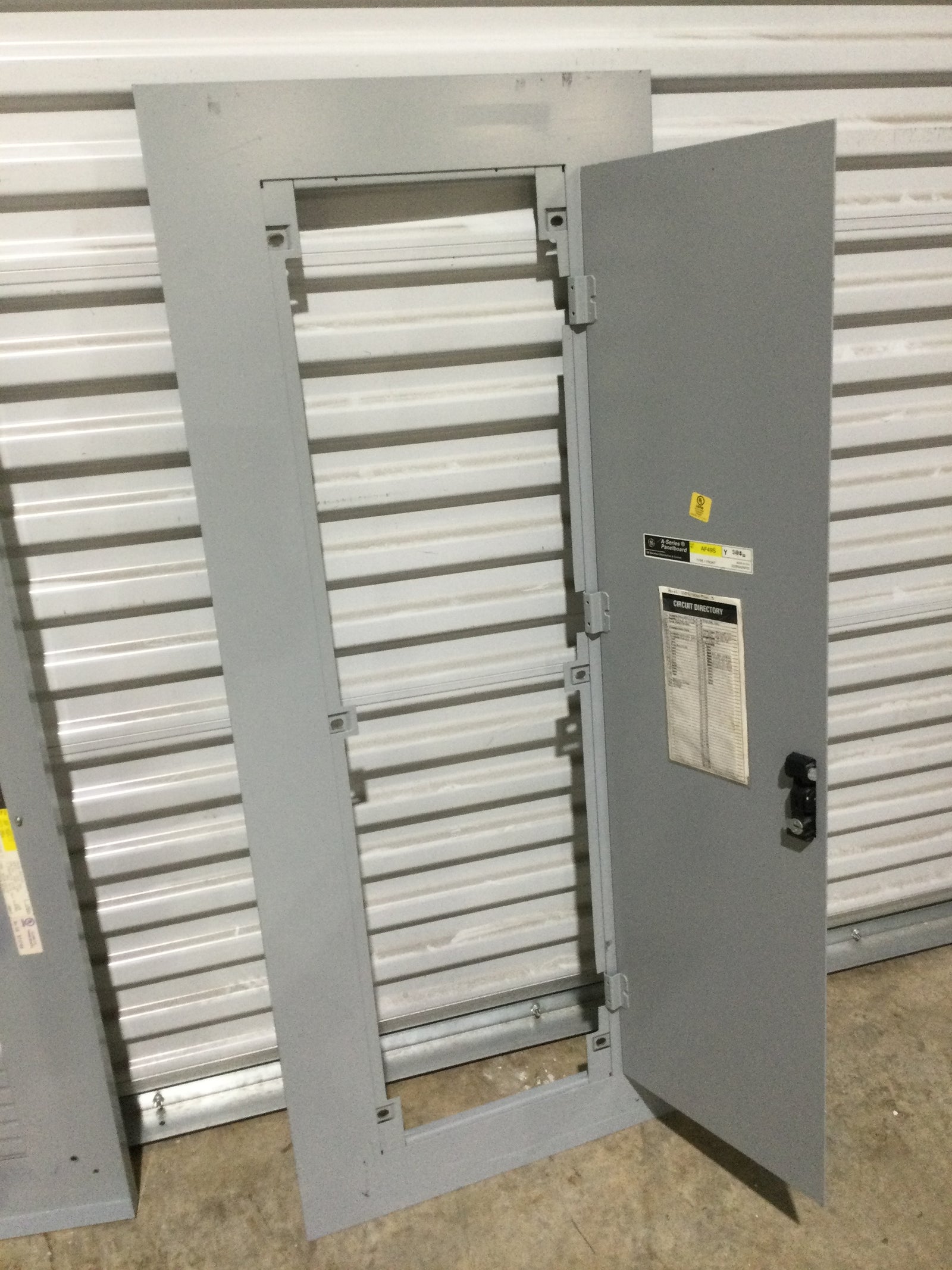 GE General Electric AQF3422CTX 225 Amp Main Breaker Panel 208v 42 circ