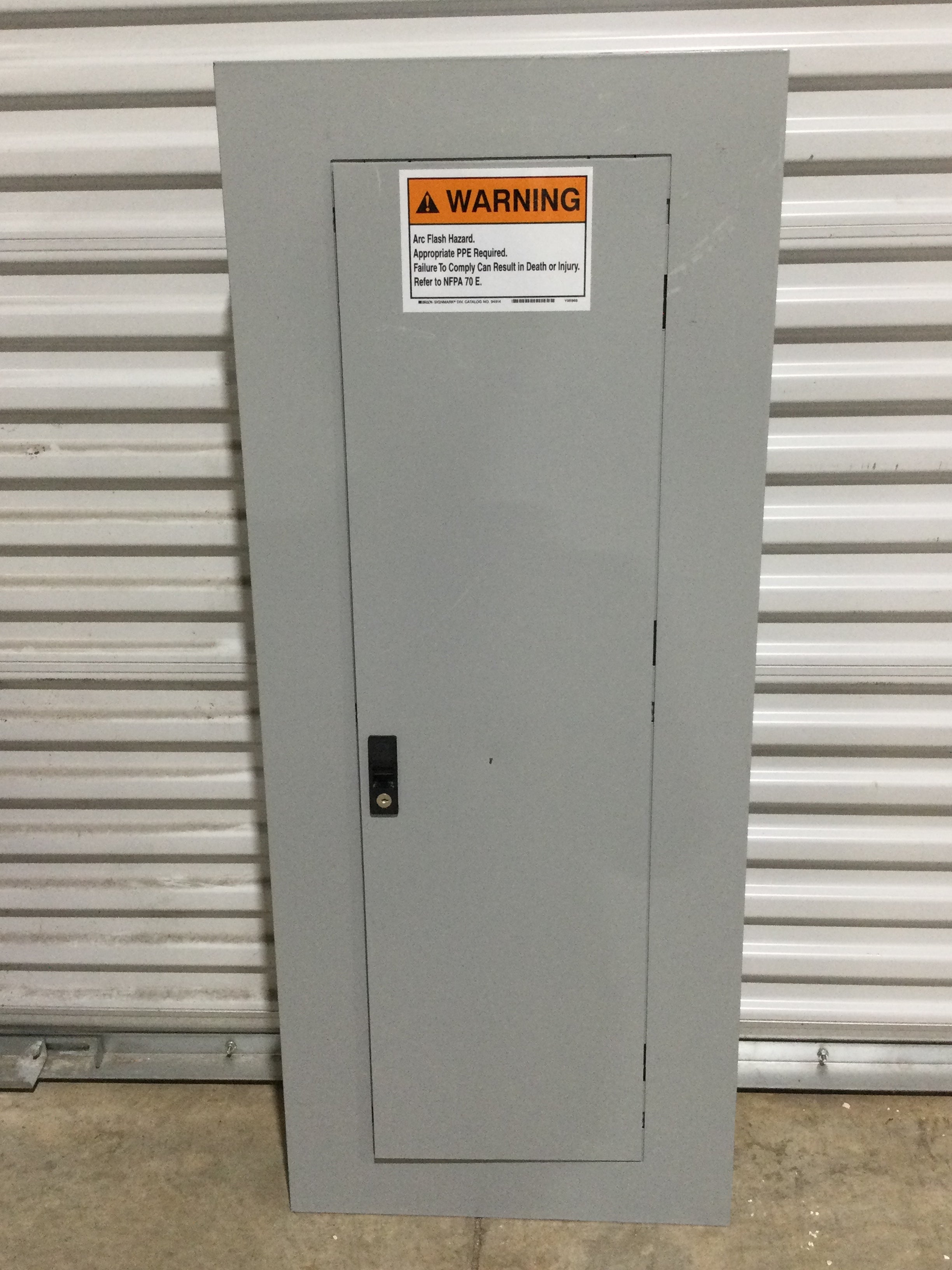 GE General Electric ADF3362MTX A Series Panelboard 225 A Main Lug 120/