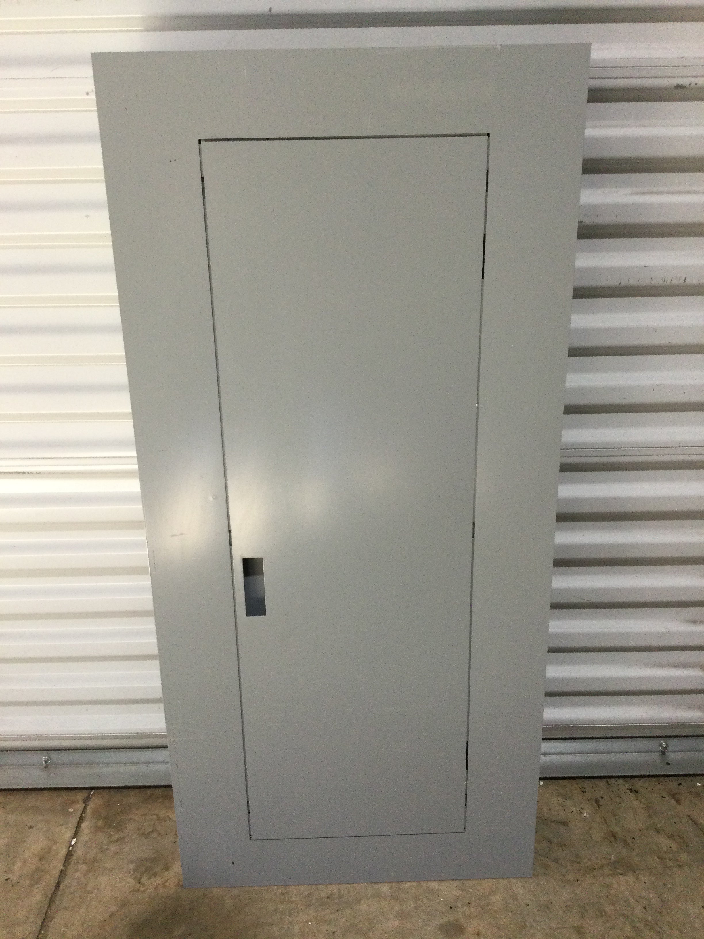 GE/General Electric AQF3422MBX 225 Amp Main Lug Panelboard 42 Circuit