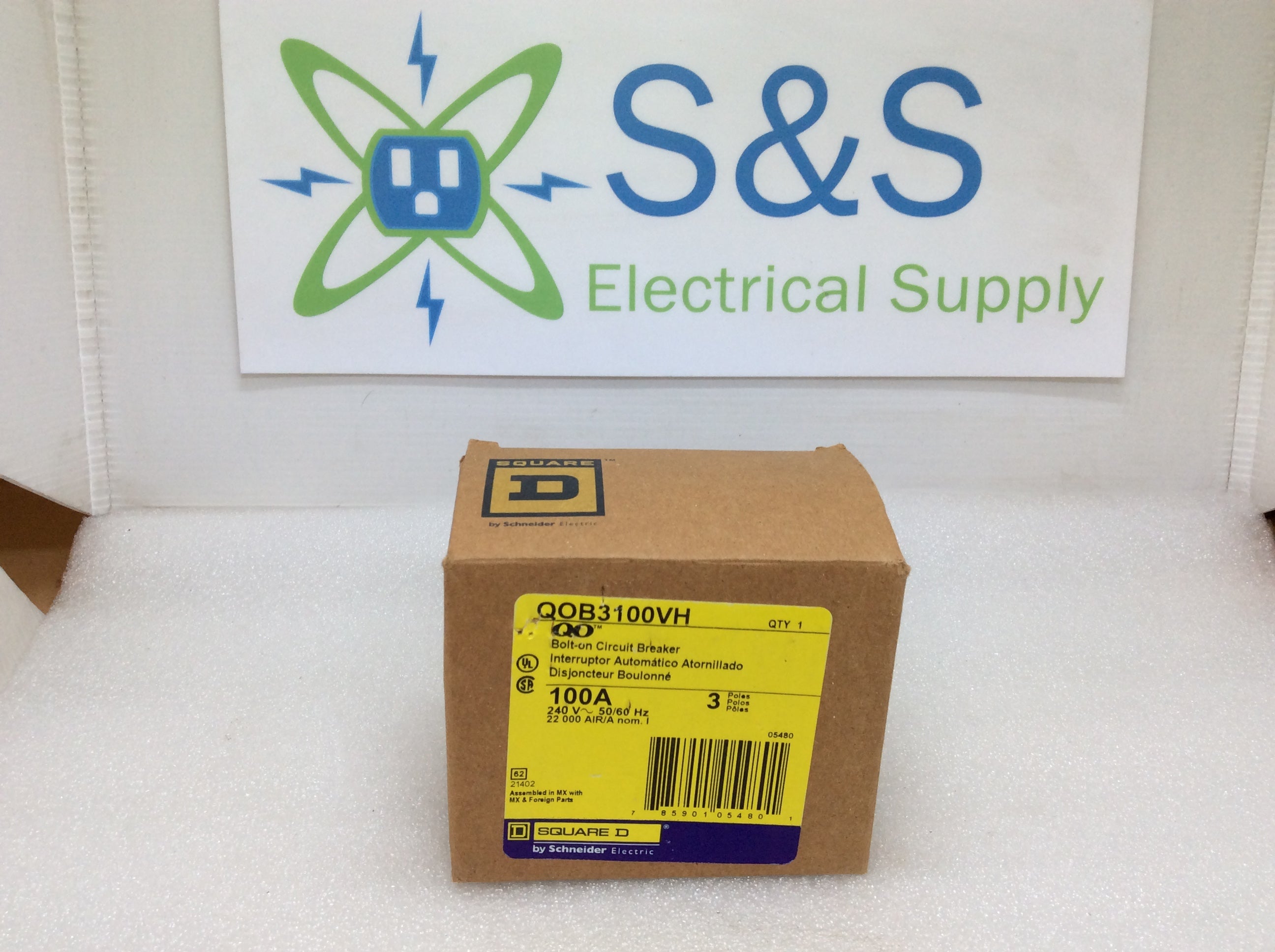 Square D QOB3100VH 3 Pole 100A 240VAC 22kAIC 50/60Hz Type QOB Bolt In