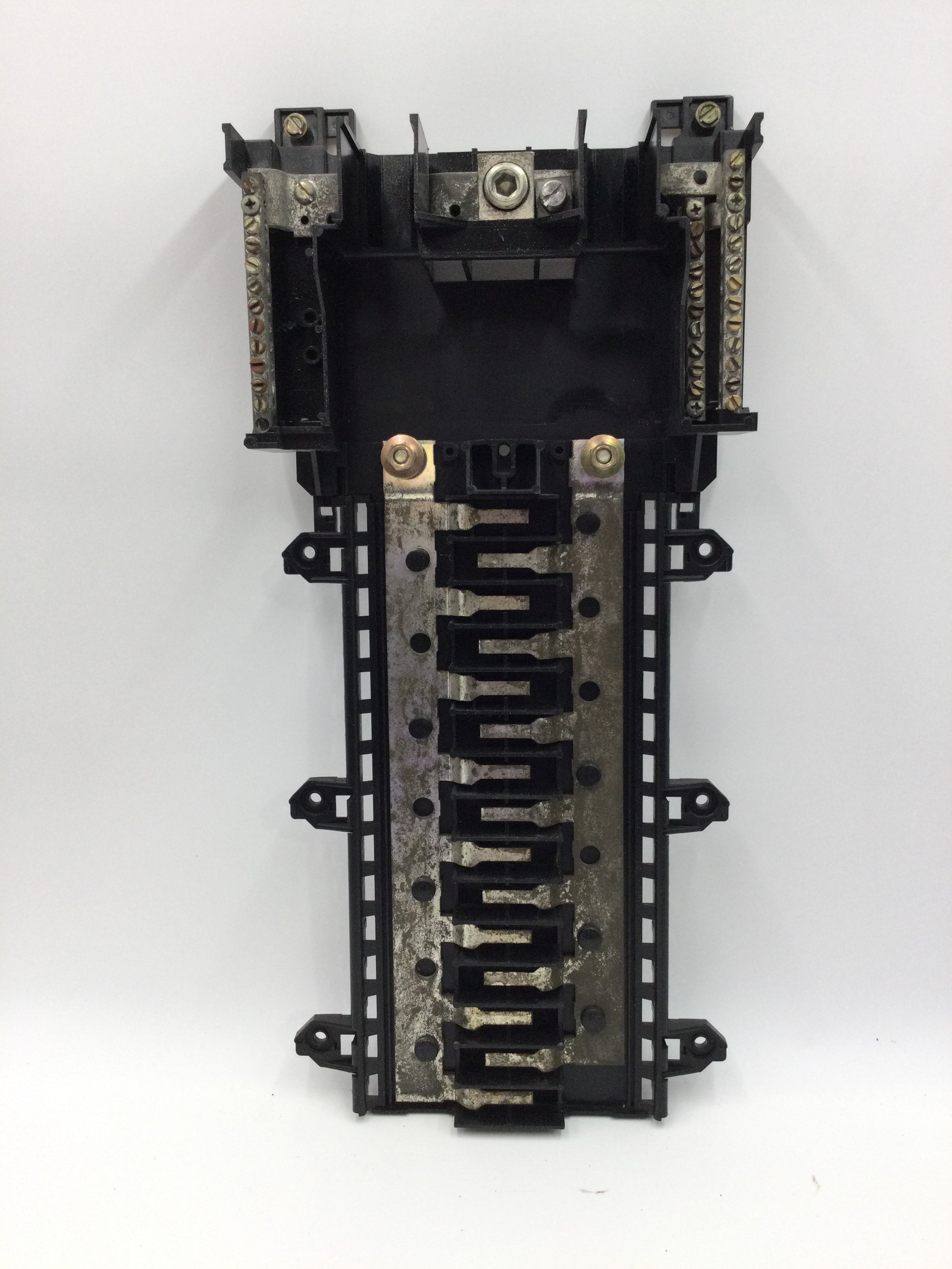 Square D QON30M150 150 Amp 30 Space 120/240 VAC Panel Guts for QOB30M1