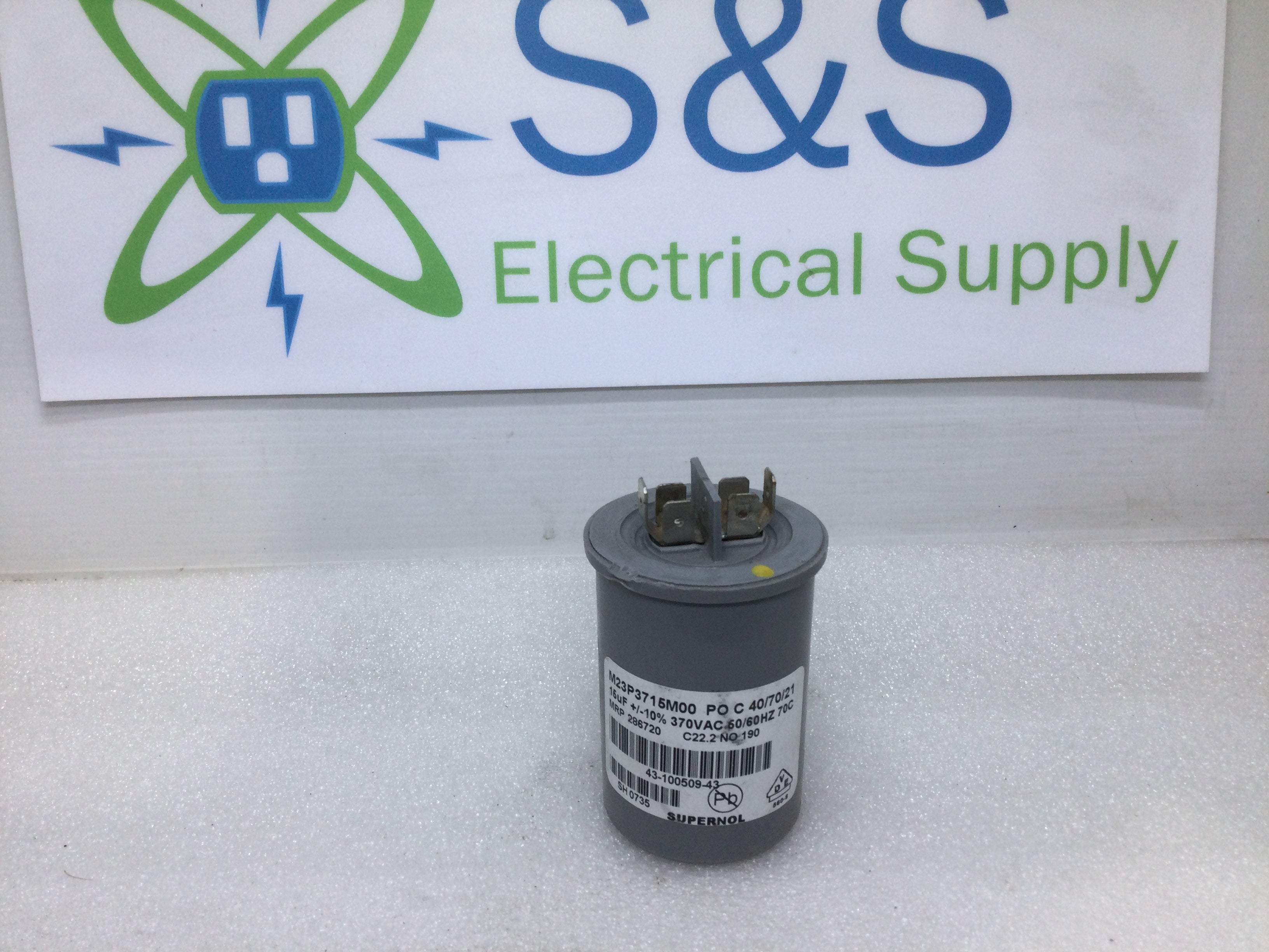 Capacitor 16uf+/-10% 370Vac 50/60hz 70C M23P3715M00