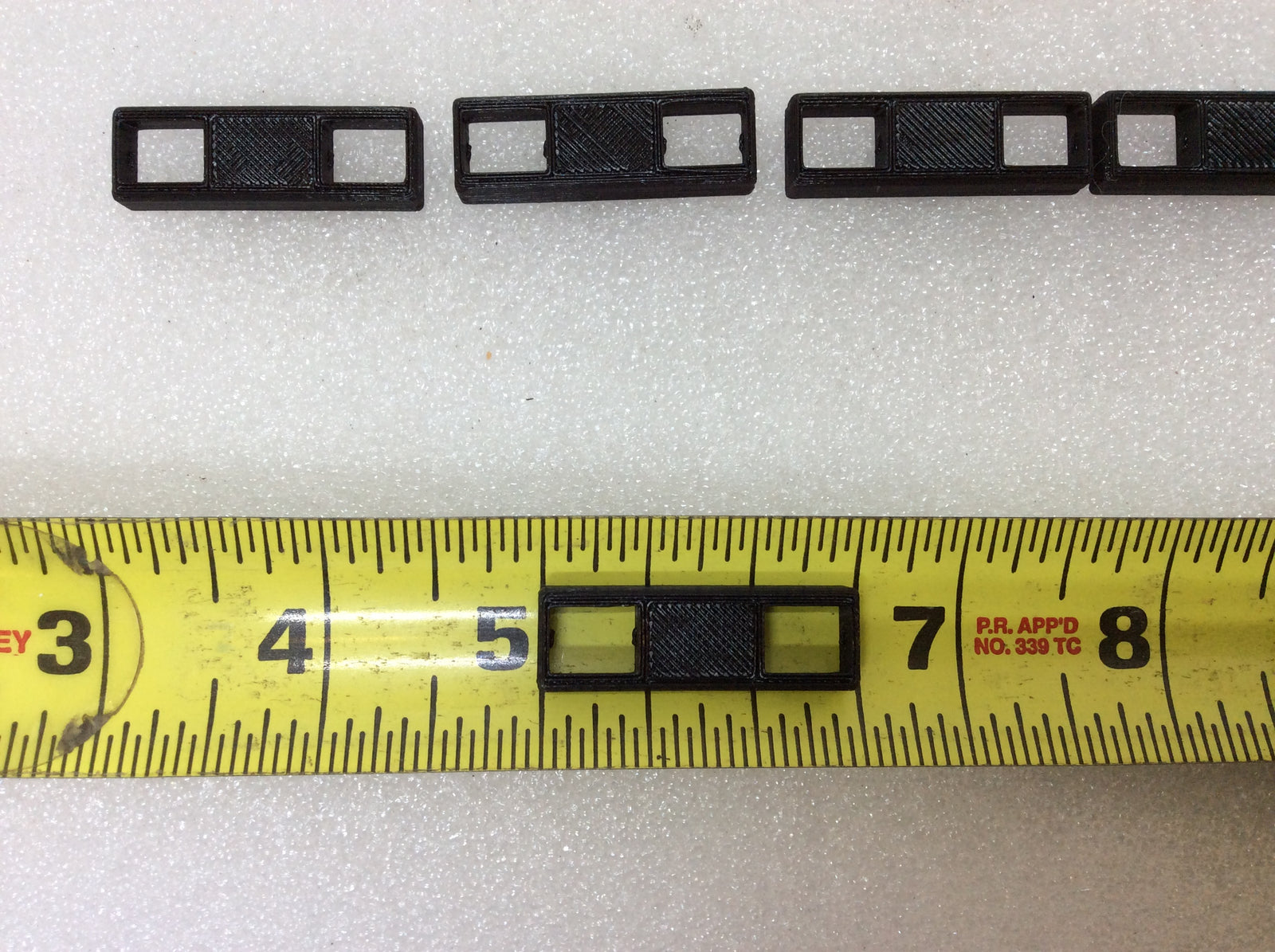 Square D Homeline Plastic Handle Tie for 2 Pole Breakers