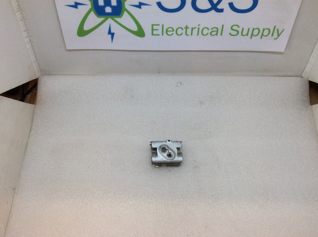 Erico/Caddy (Lot Of 75) Hammer On Flange Clip 1 1/4" Deep x 1 5/8" Wid