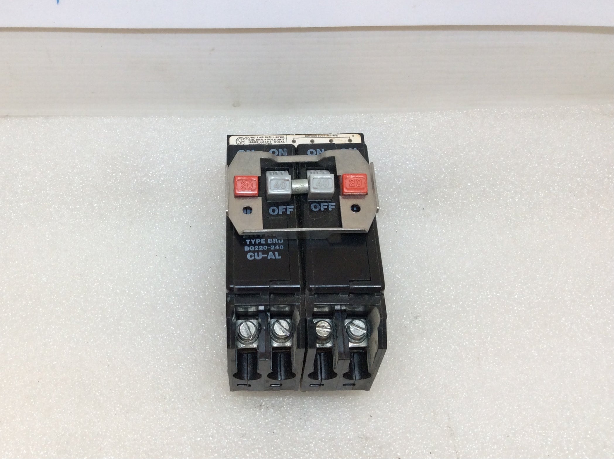 Bryant BQ220-240 20 & 40 Amp 120/240V Type BRD Quad Circuit Breaker BQ