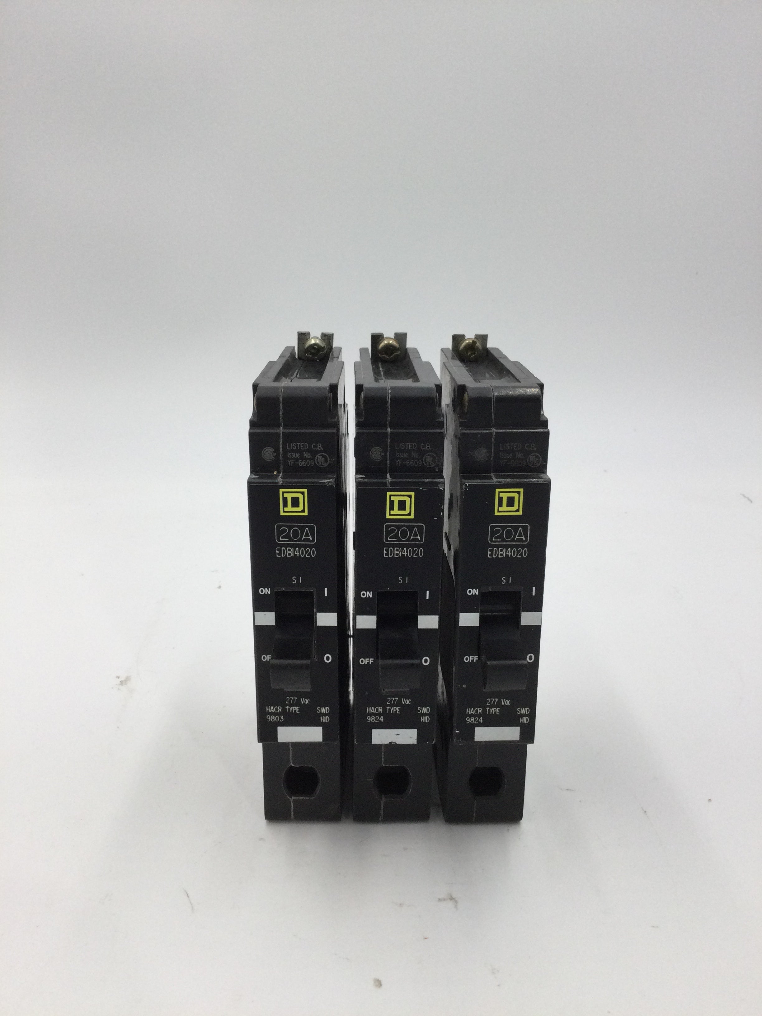 (3) Square D EDB14020 20 Amp 1 Pole 480v Circuit Breaker