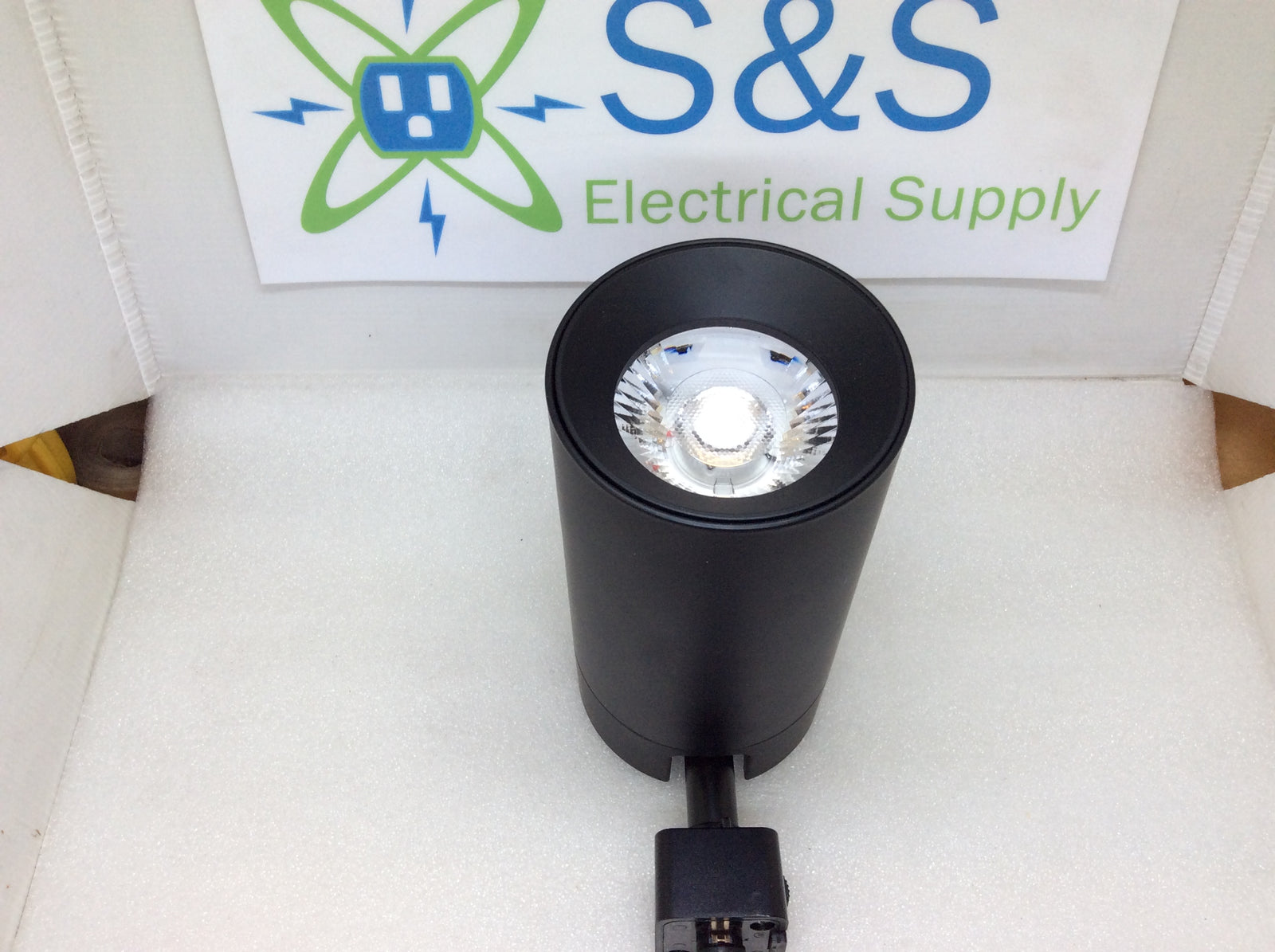 LF Illumination TZA01CJ19C9230MD11BB 1021 22W LED 120V 60Hz 280mA Max