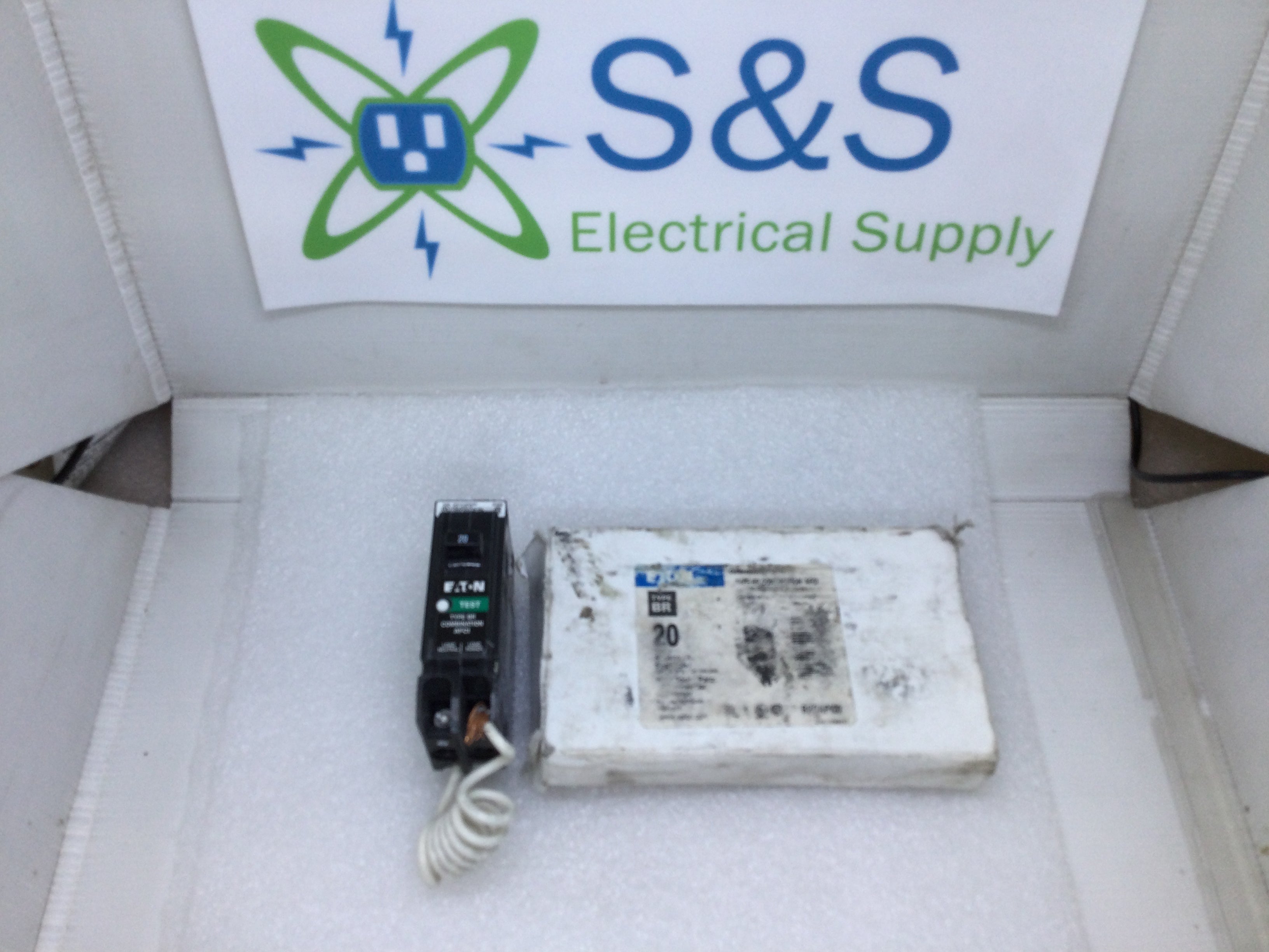 Eaton BRCAF120 20 Amp Single-Pole Combination Arc Fault Circuit Breake