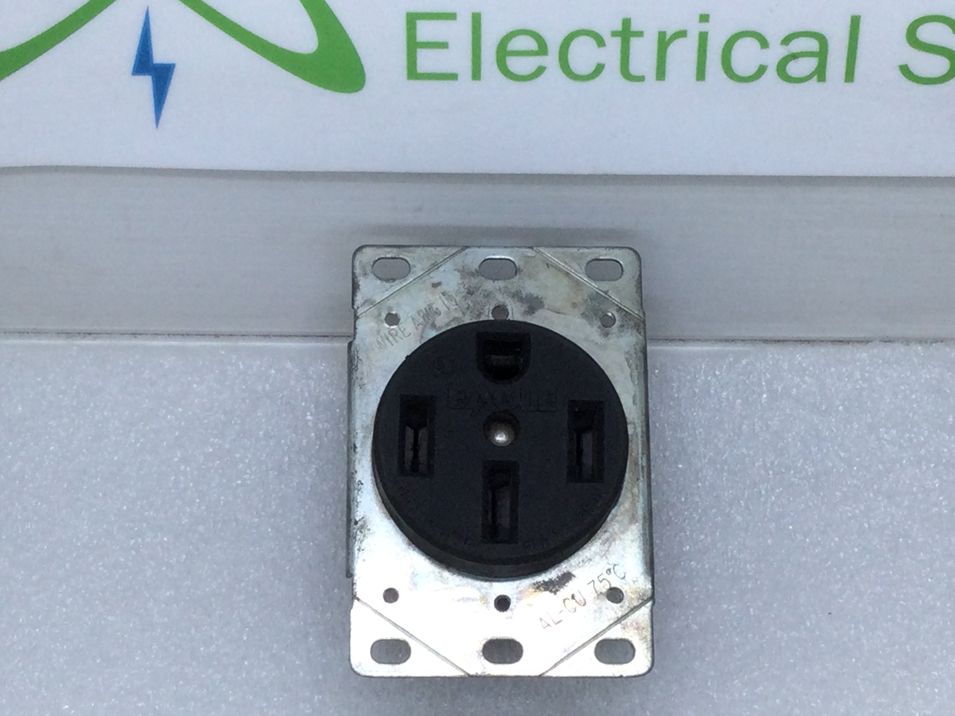 Eagle Electric 50 Amp 125/250V Nema 14-50R 4 Wire Receptacle
