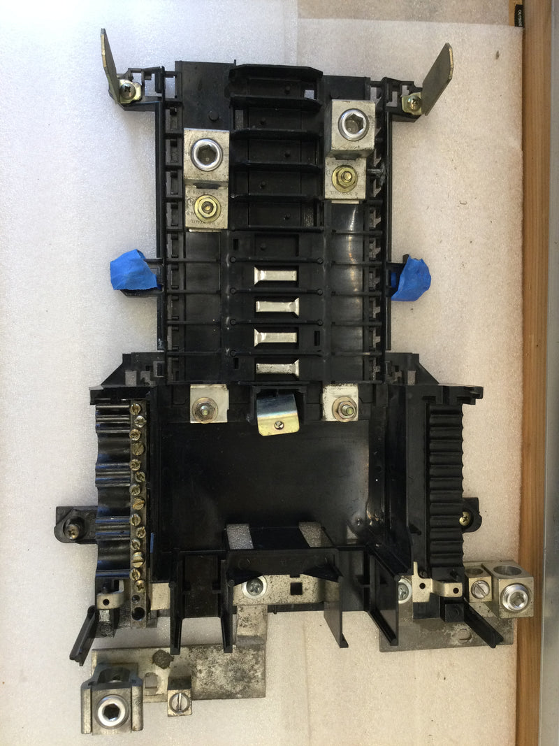 Square D QC816F200C Type 3R 200 Amp 120/240v 1 Phase 3 Wire 50/60Hz Pa