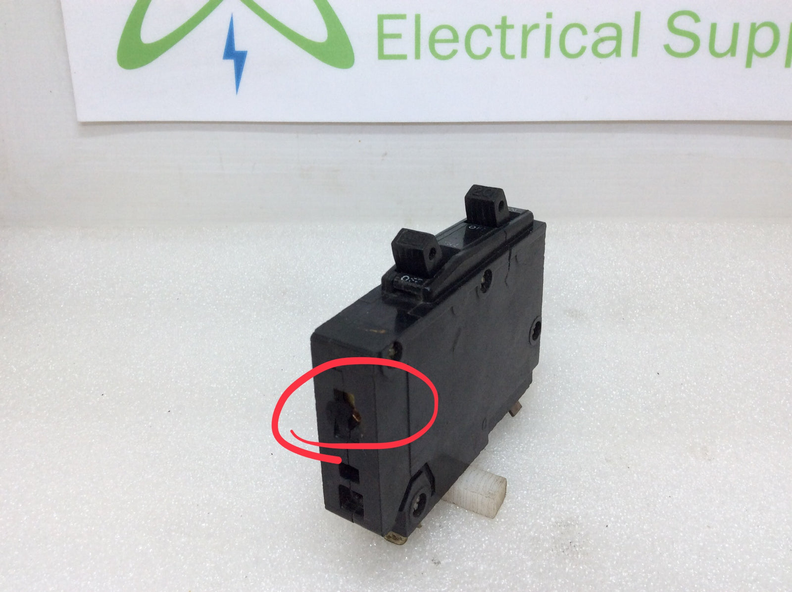 Square D QOT2020 Twin/Piggy-Back Circuit Breaker 2-20 Amp 1 Pole 120V