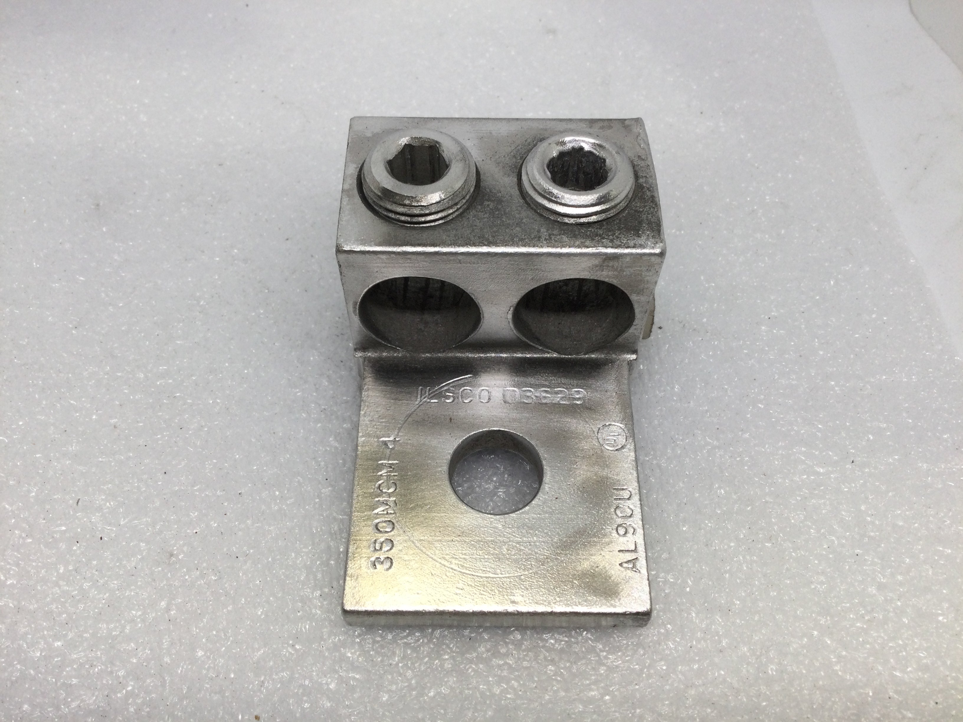 Milbank Z703918-AC 350MCM-#4 AL9CU Dual Port Lug Kit/Connectors Ilsco