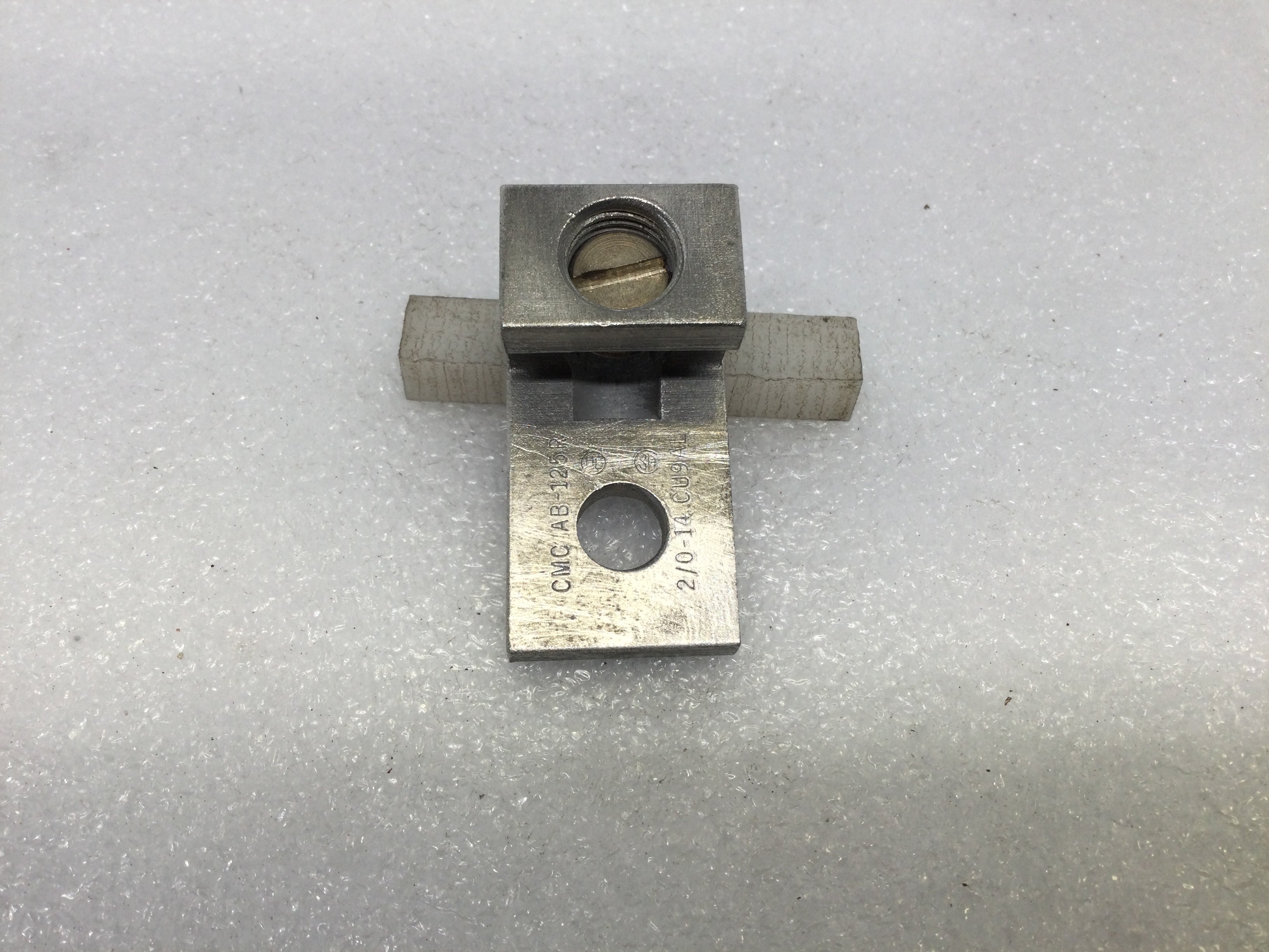 CMC AB-125R Mechanical Aluminum Lug 2/0 14 CU9AL