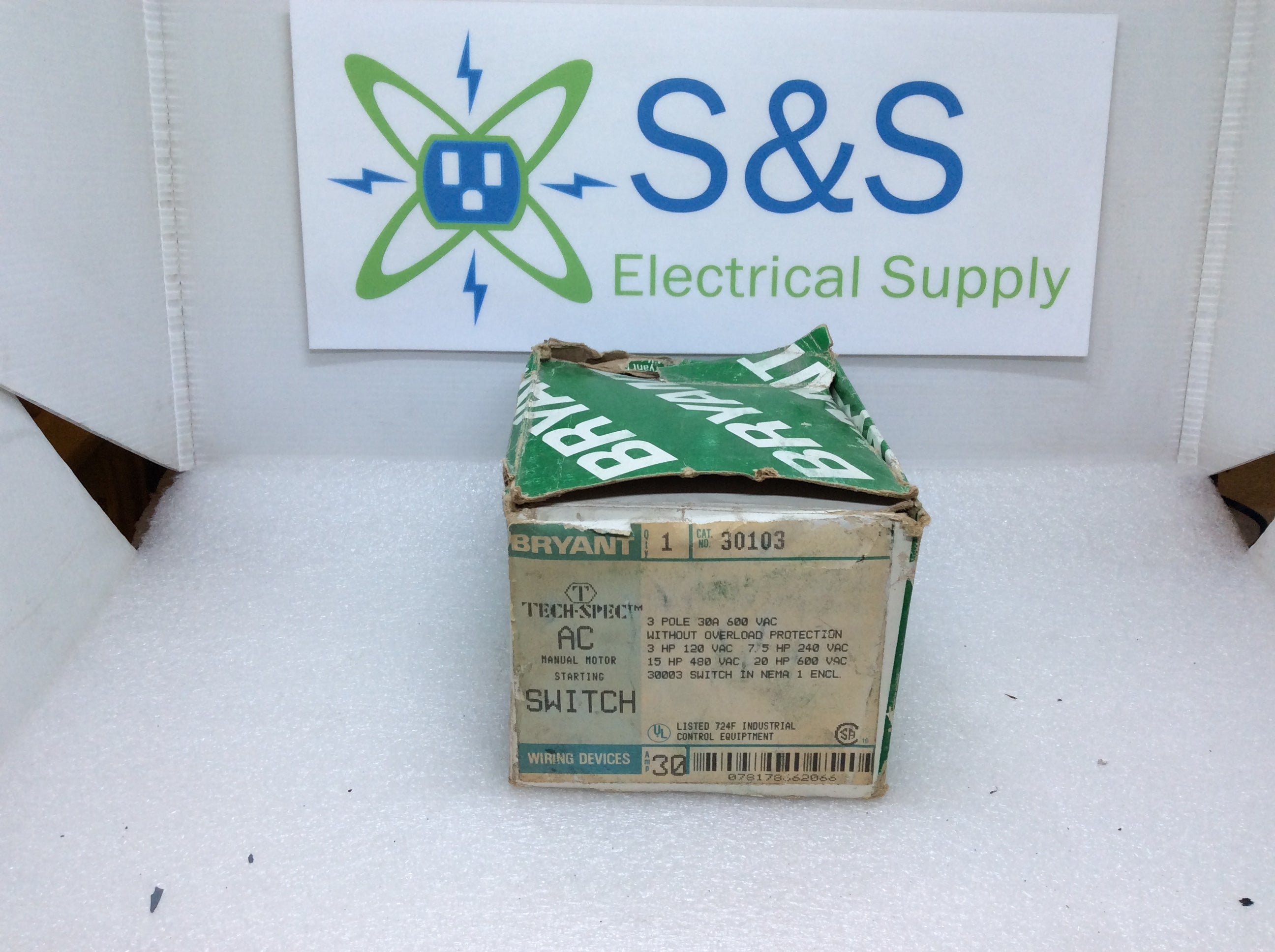 Bryant 30103 30 Amp 600 VAC General Purpose 3 Phase Manual Motor Start