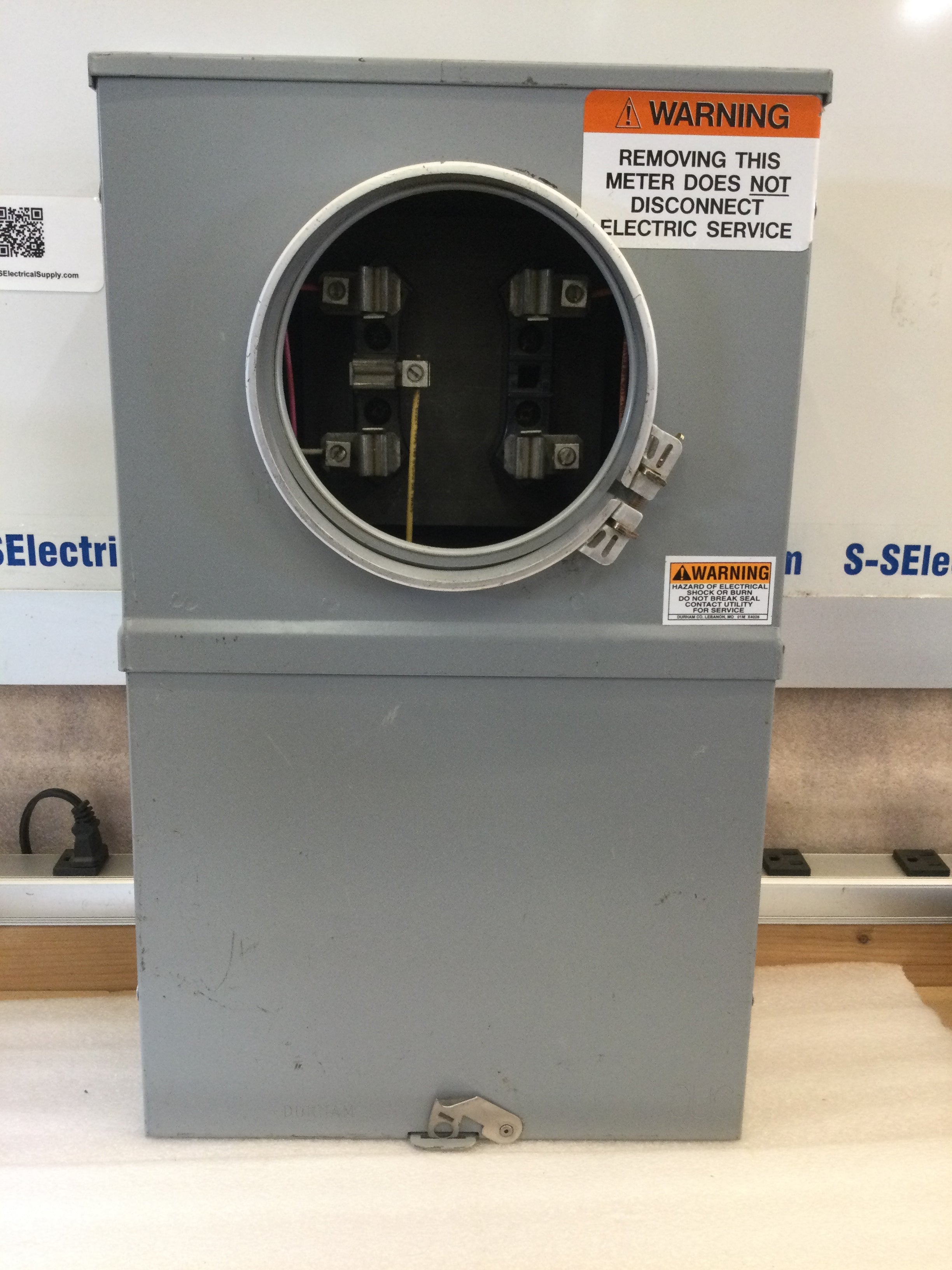 Durham 1005692A 20 Amp 3 Phase 600VAC Meter Enclosure