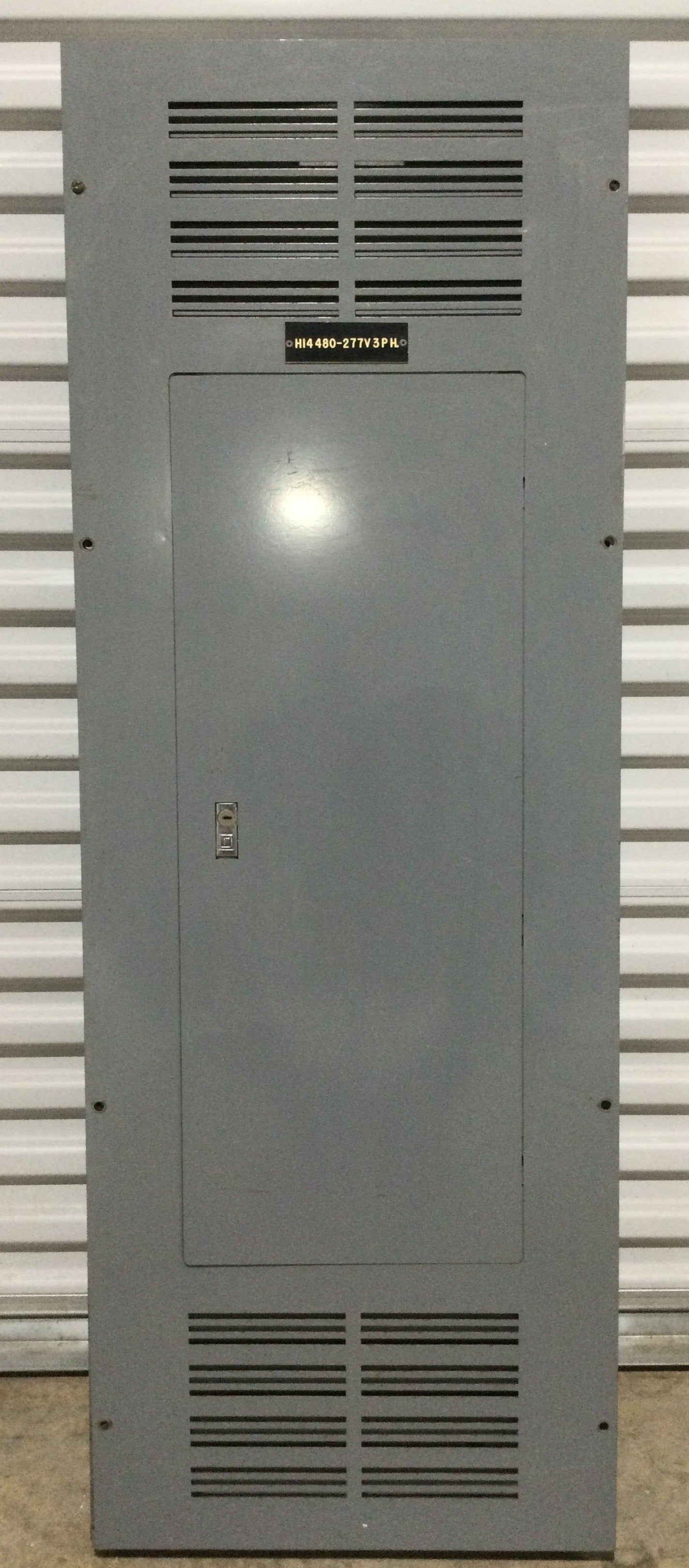 Square D NF442L4C: 42 Circuit, 3Ph/4 Wire, 400A Max, 480Y/277V. Type N