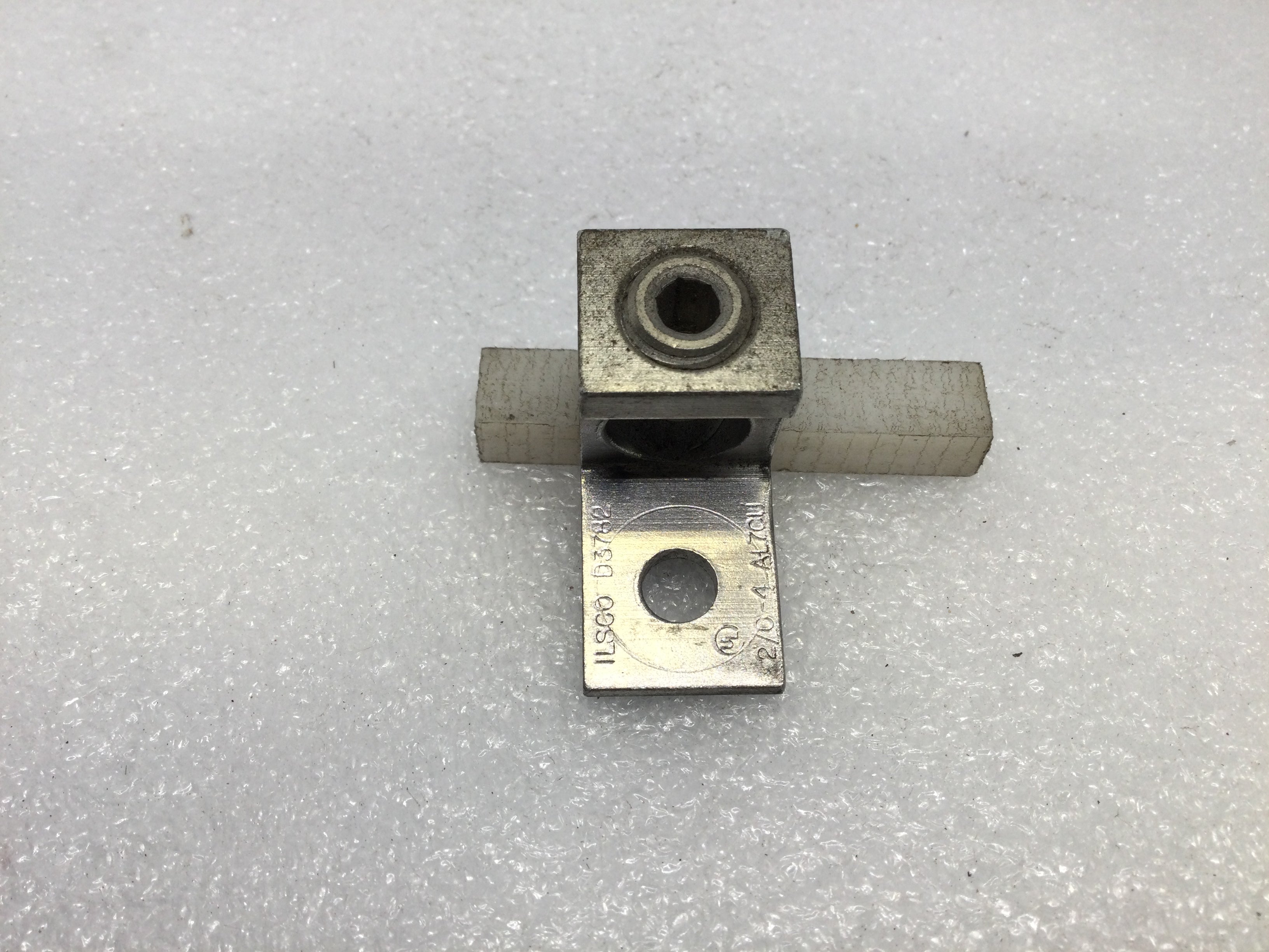 Ilsco D3782 2/0-4 AL7CU Mechanical Lug