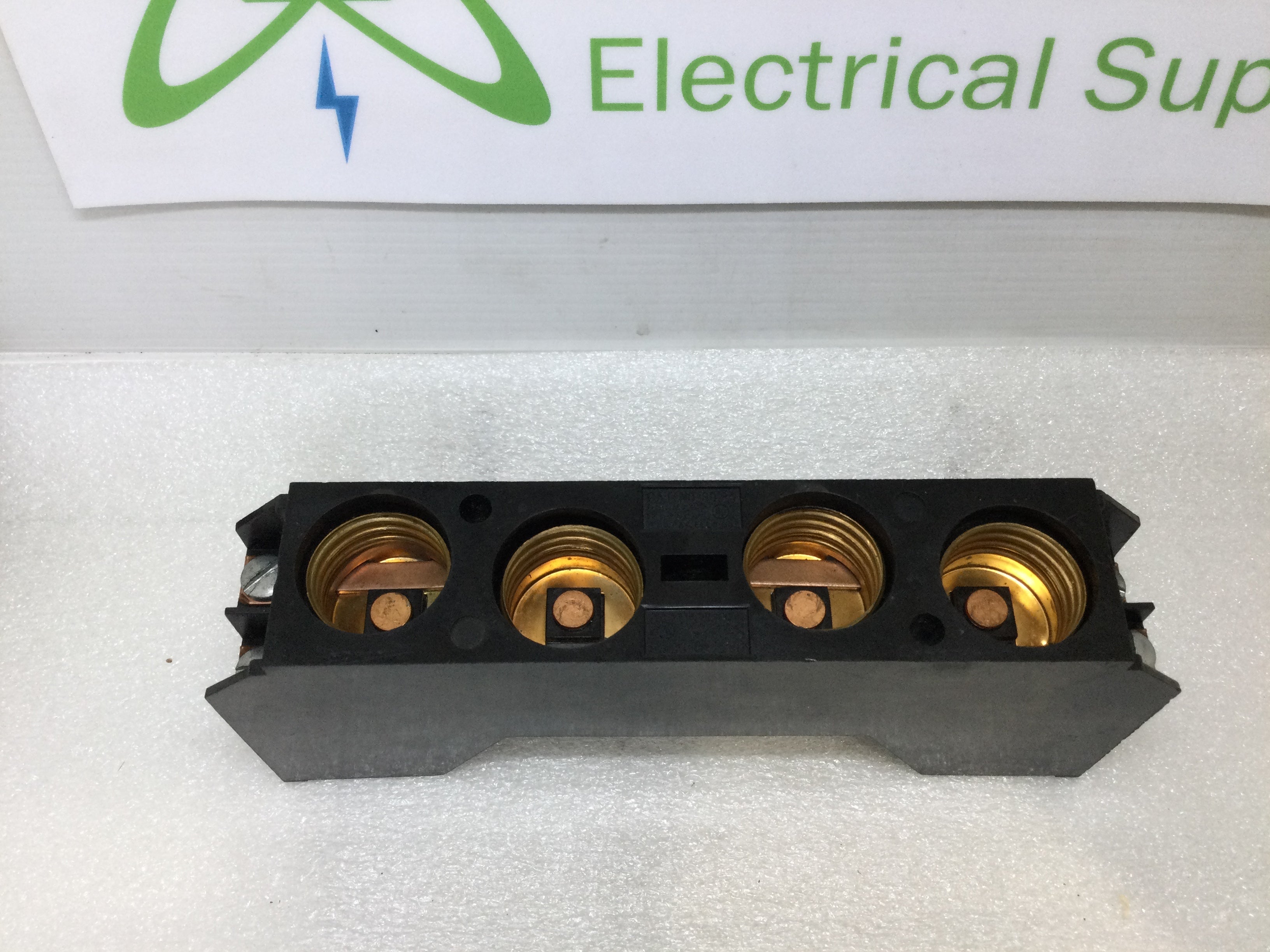 FPE Federal Pacific 301P4 60 Amp 125-250Vac Fuse Holder Block