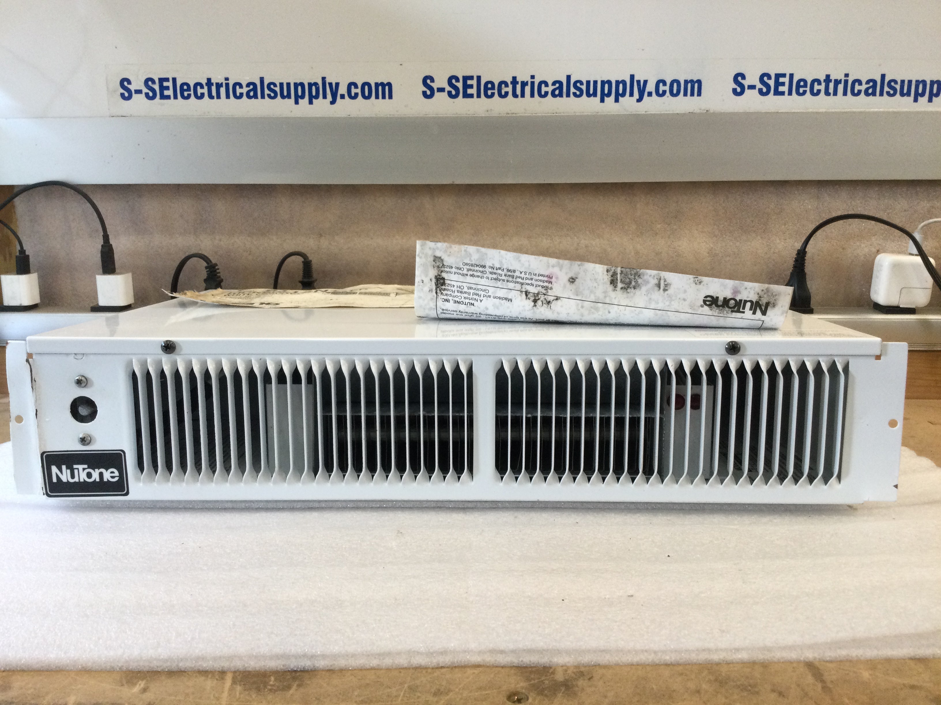 Nutone Kickspace Heater Model# 9112NT; 240vac, 60hz, 1500w Kick Board