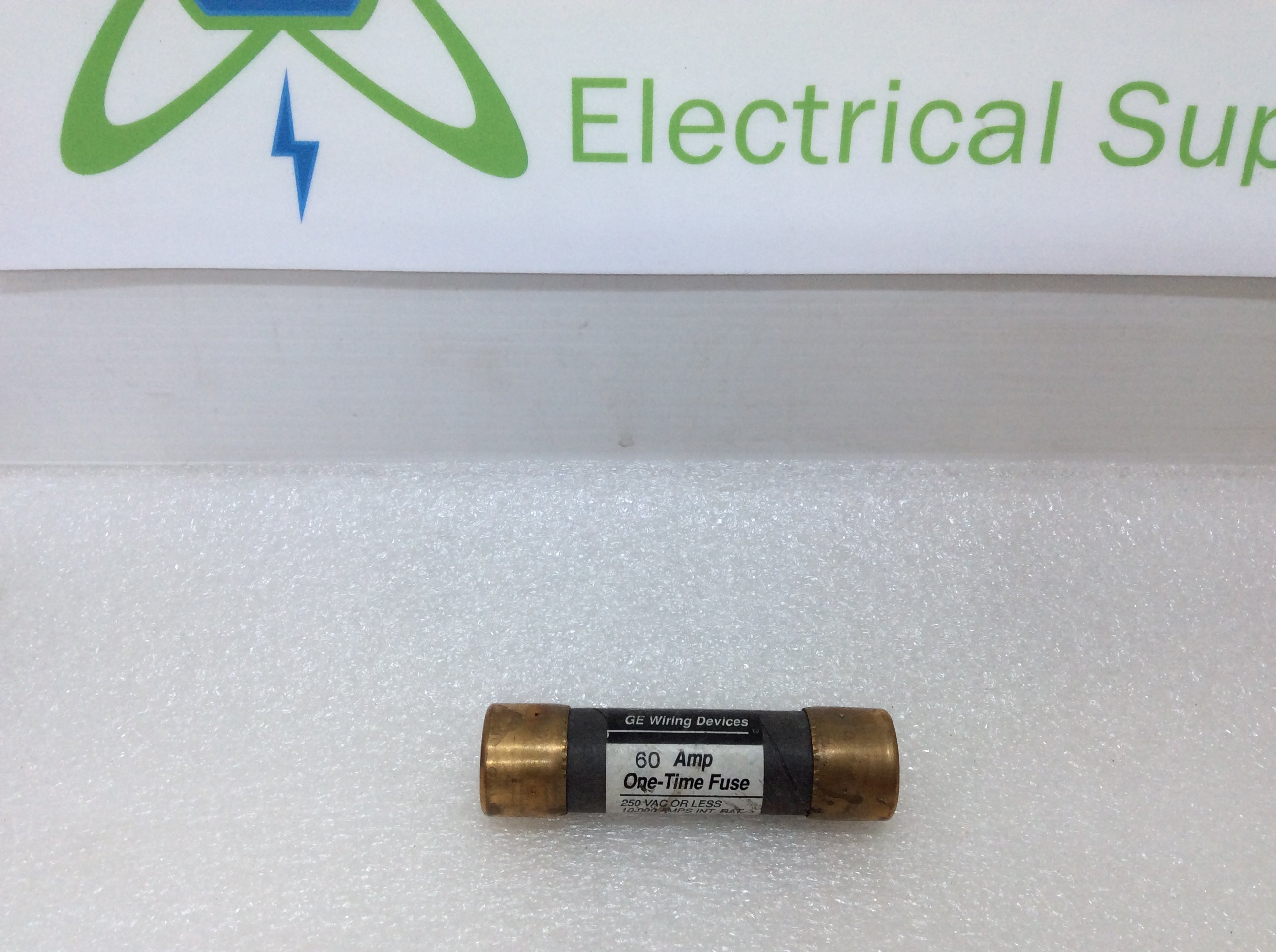 GE 60 Amp One Time Fuse Class H 250V or Less