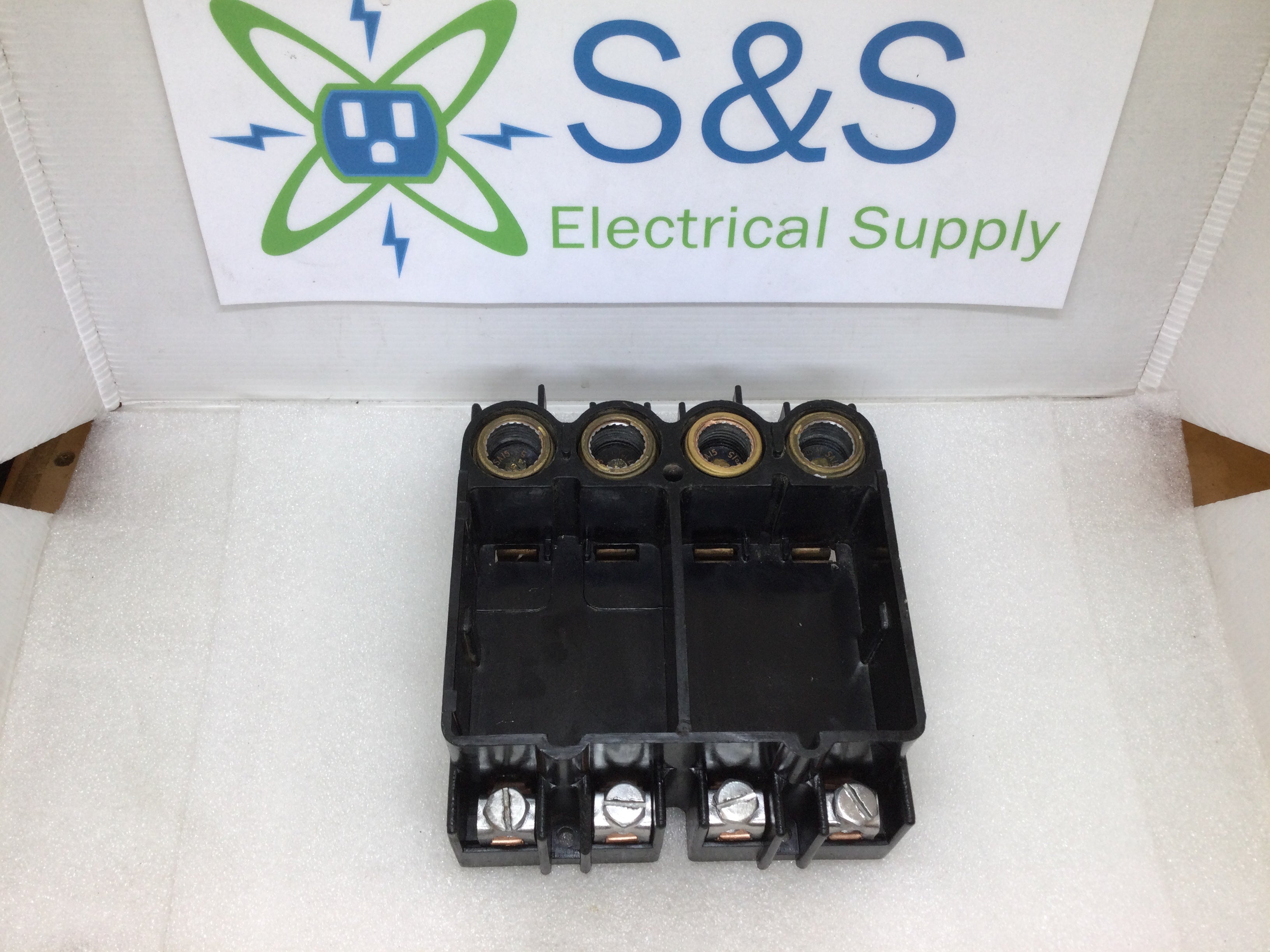 Murray Service Equipment Catalog #74-4, 60A, 125-250VAC, 3 Pole Fuse H