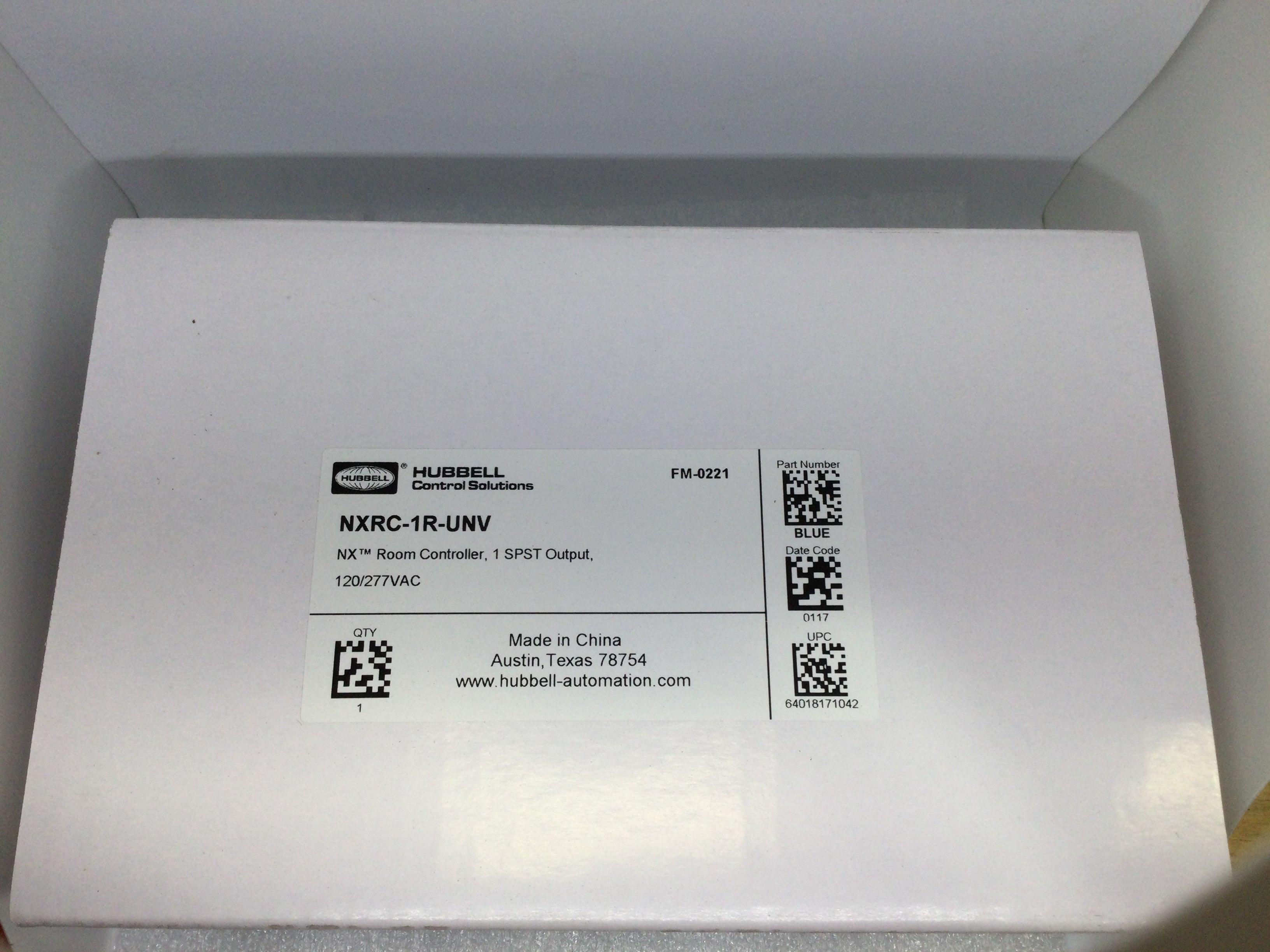 Hubbell NXRC-1R-UNV NX Room Controller 120/277/347vac, 50/60 Hz, 20 Am