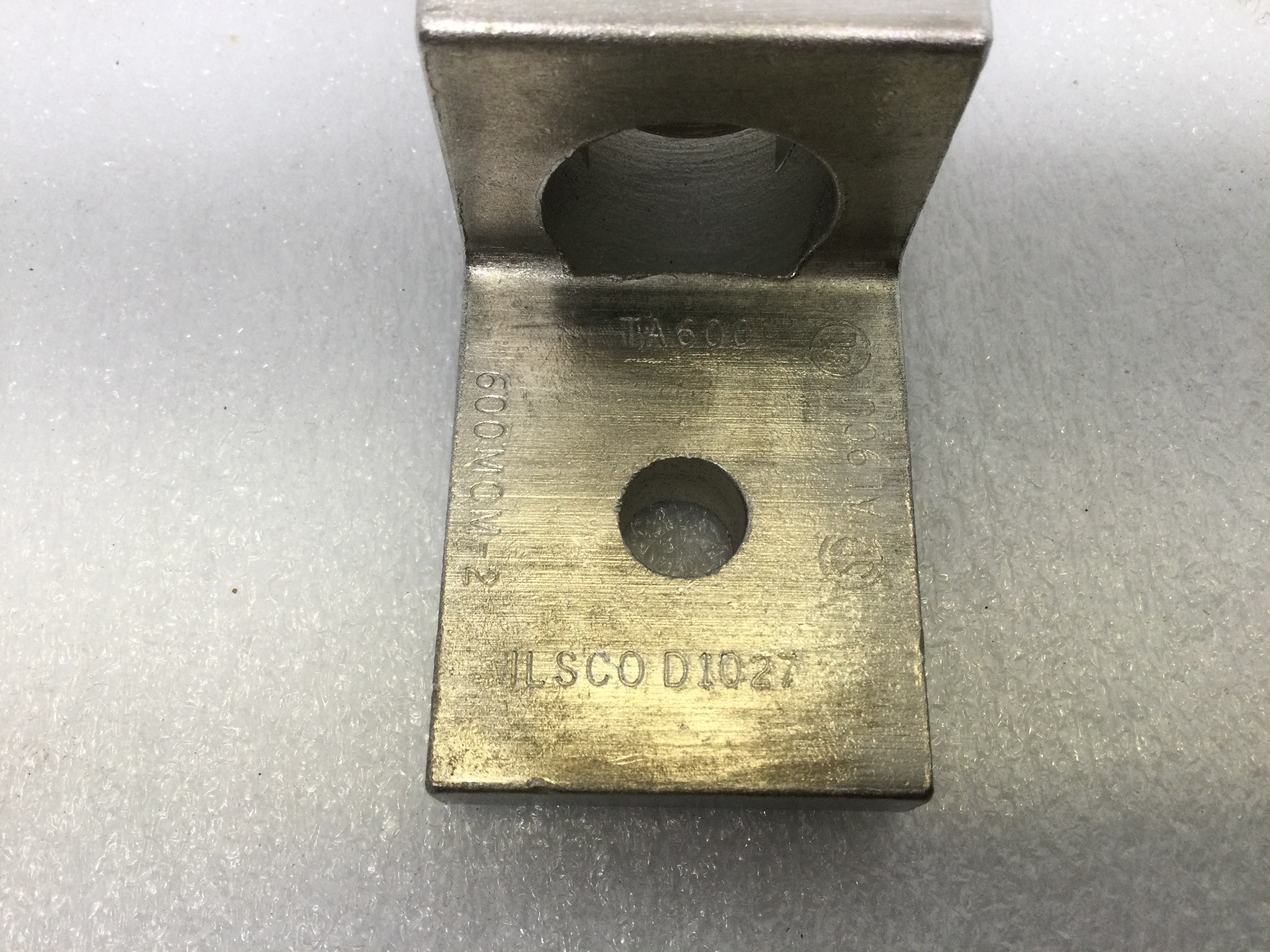 Ilsco Aluminum TA-600 Terminal Lug #2-600 Kcmil D1027 AL9CU