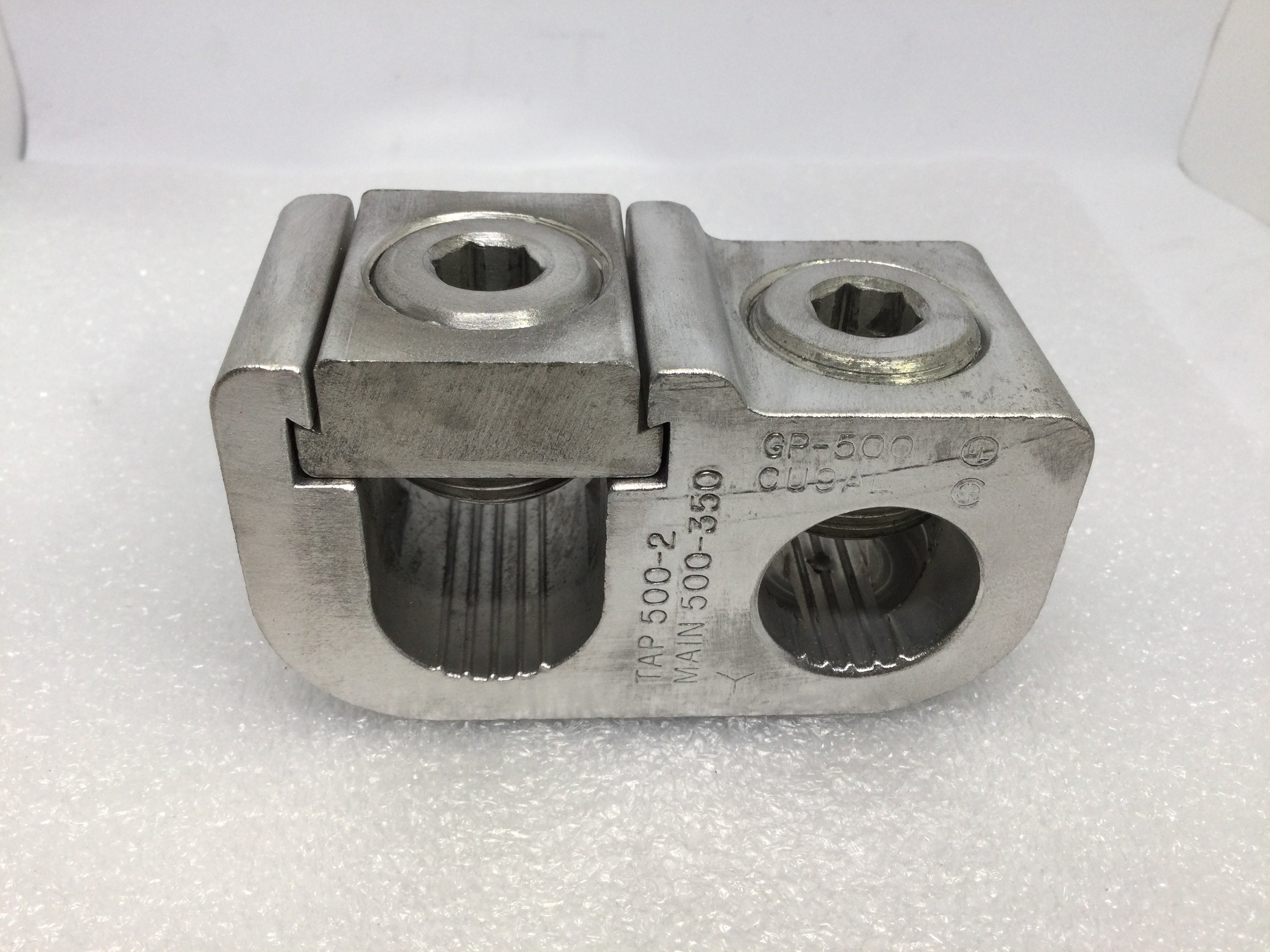 Ilsco GP-500/TAP 500-2 Main 500-350 CU9AL Aluminum Tap Connector 3 1/8