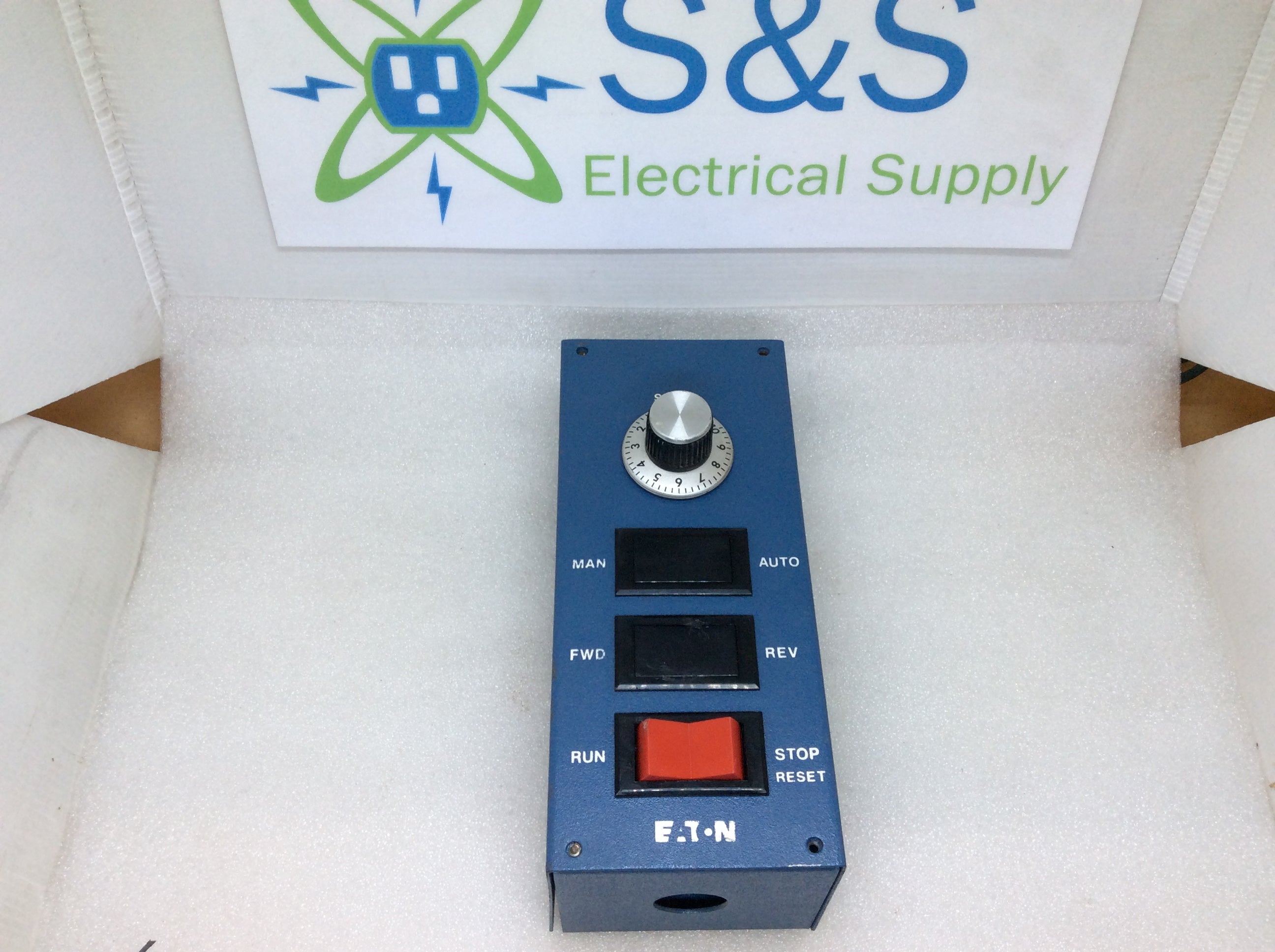 Eaton Dynamatic Run/Stop Speed Control Station 1K-OHM 0-10 Speed, Run/