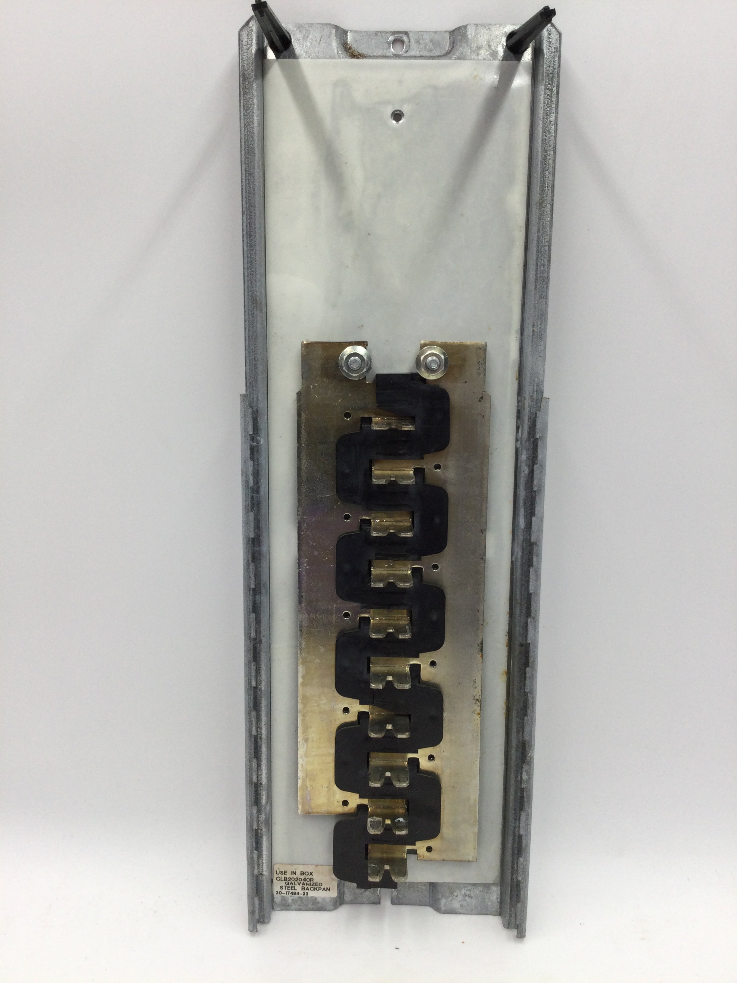 Eaton CLB202040R 200 Amp 120/240V 10/20 Space Panel Guts Only 6" X 18"