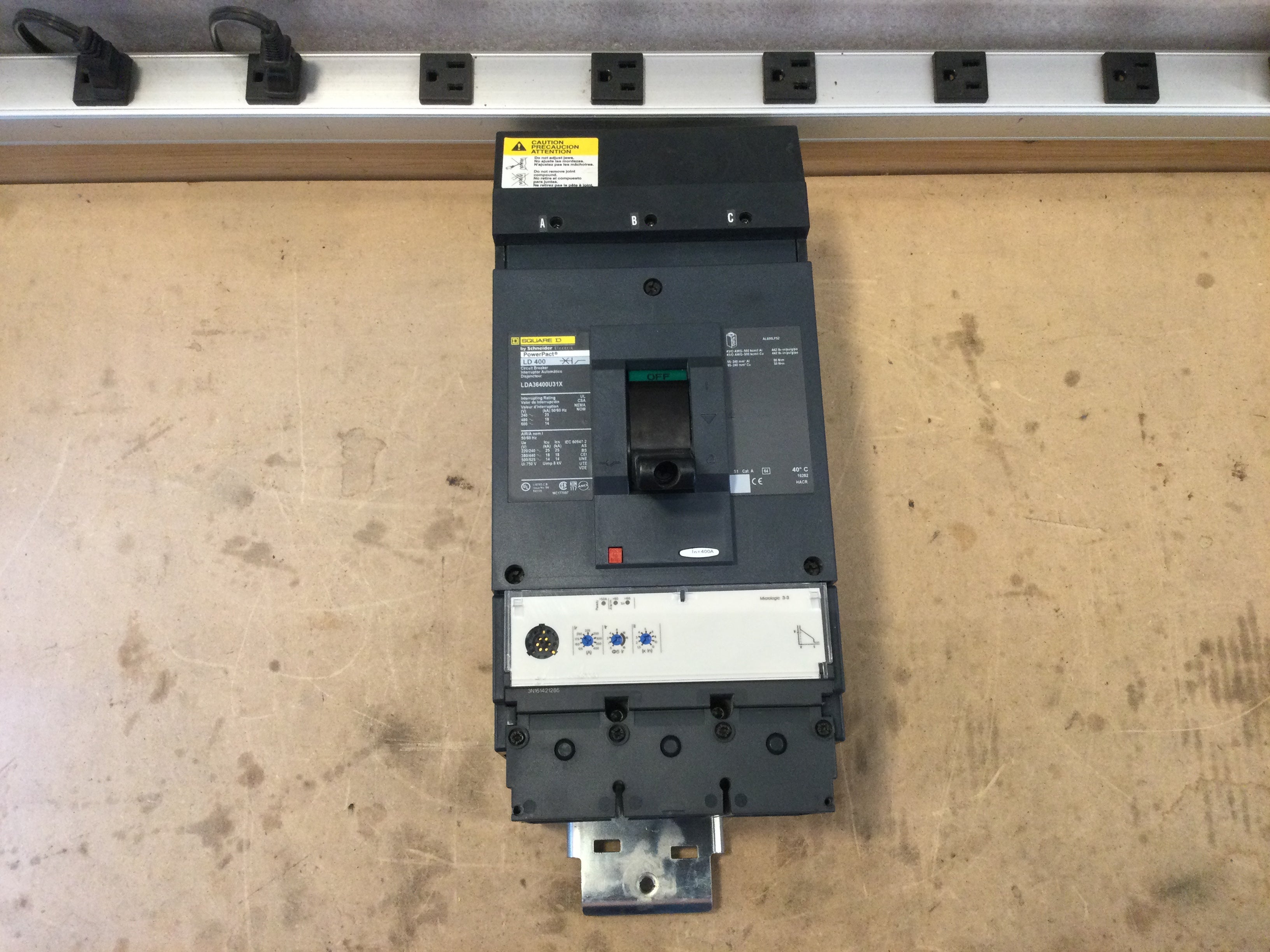 Square D LD400 LDA36400U31X 400 Amp 600v 3 Pole Powerpact I Line Circu