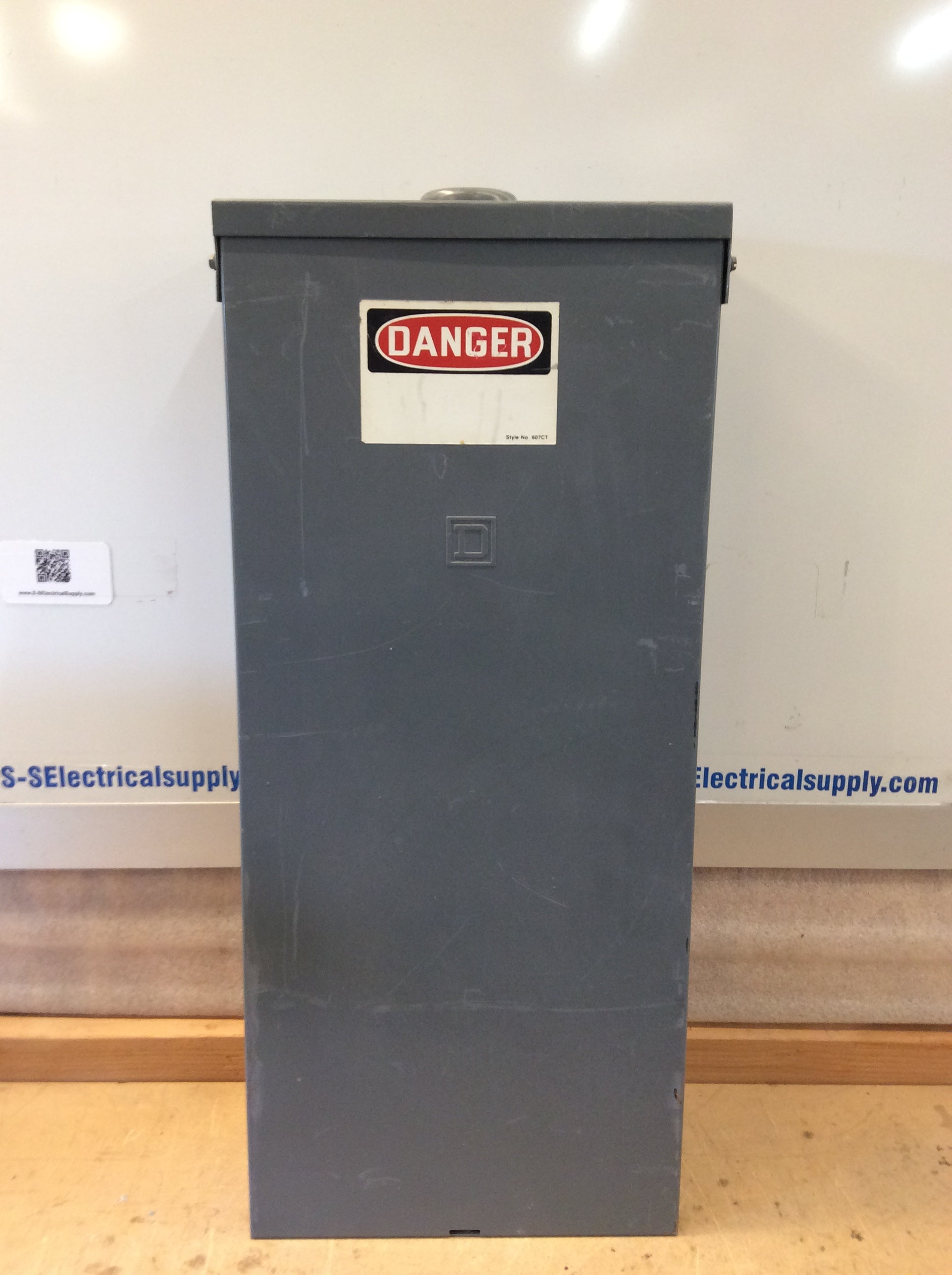 Square D KA225RB Nema3R Enclosure 225A 600VAC Max Circuit Breaker Encl